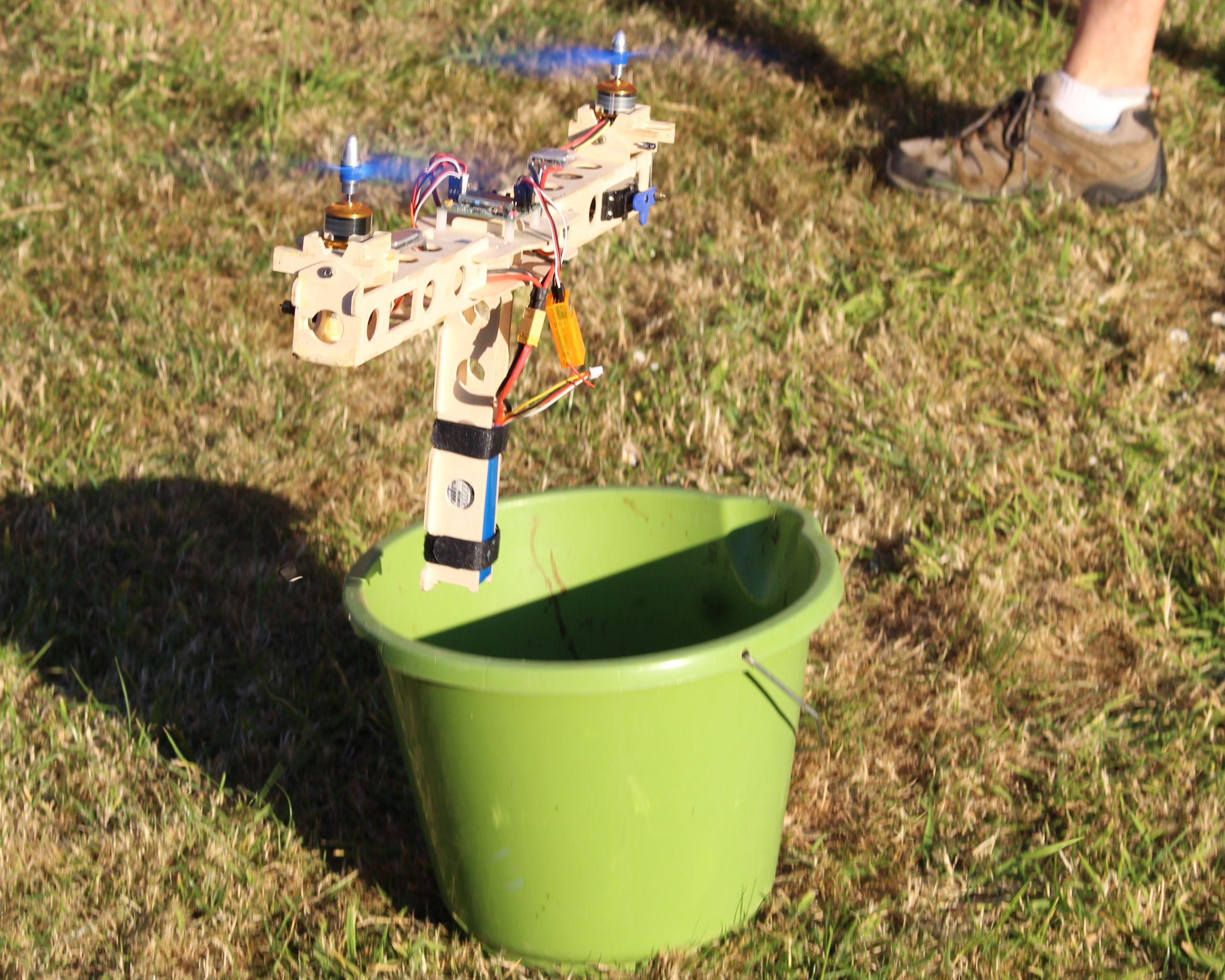 Bicopter / Dualcopter : 4 Steps (with Pictures) - Instructables