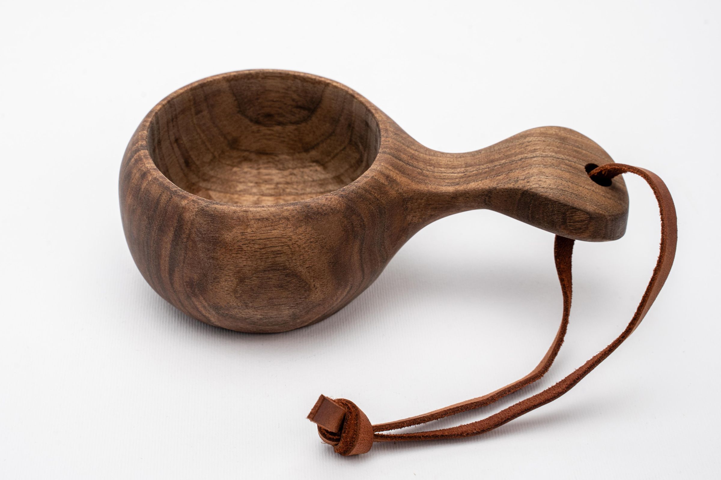 How to Carve a Wooden Bowl: Bowl Carving Guide : 10 Steps (with ...