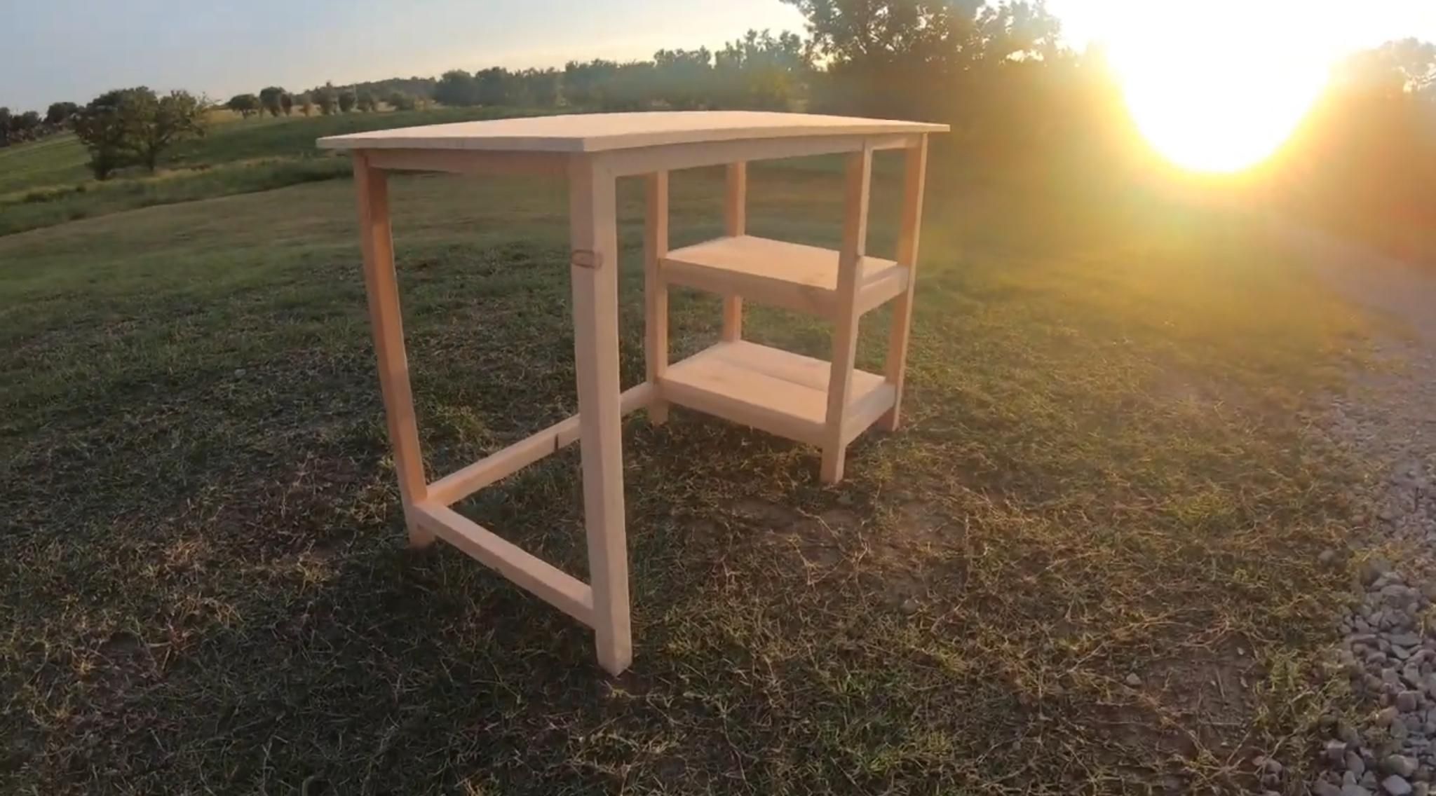 How to Build a Small Desk : 14 Steps (with Pictures) - Instructables
