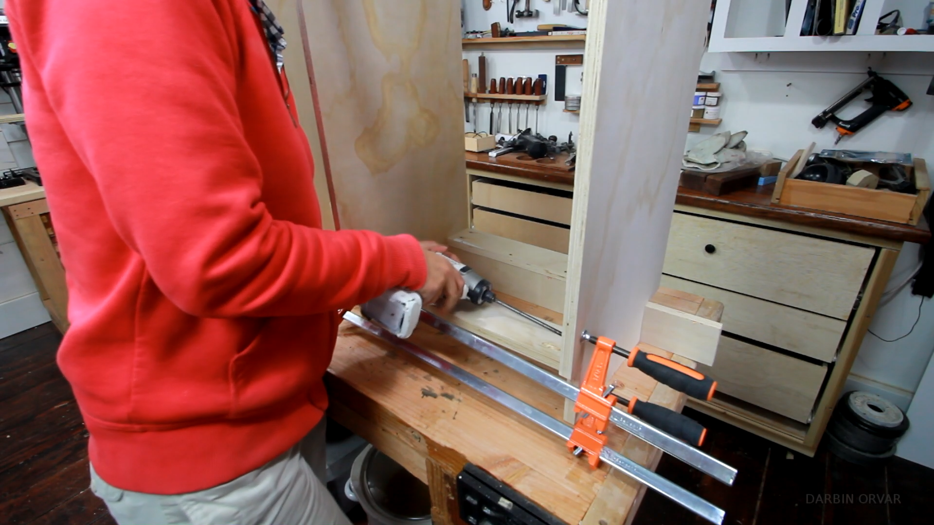 How to Make Built-In Bookcases : 8 Steps (with Pictures) - Instructables