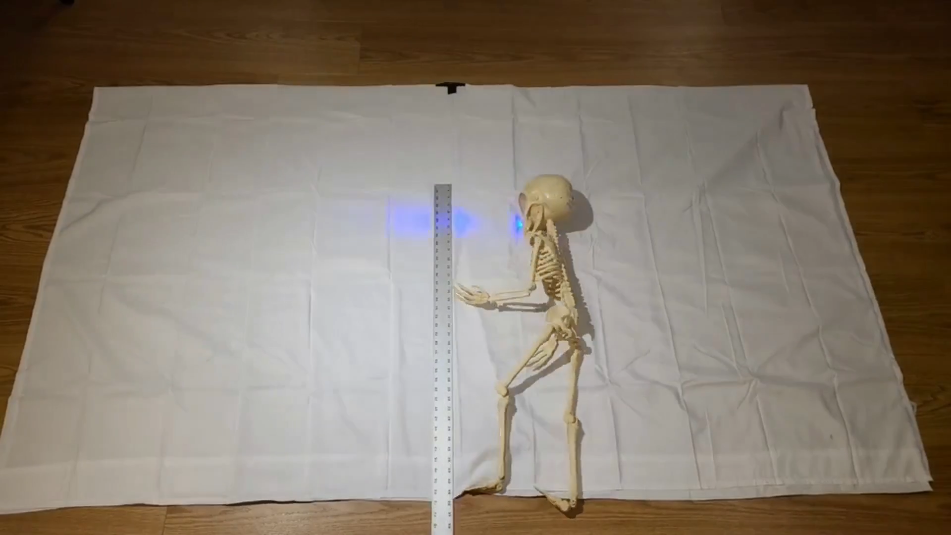 A Timelapsed How to Make the Timeless Bed Sheet Ghost Costume : 5 Steps (with Pictures ...