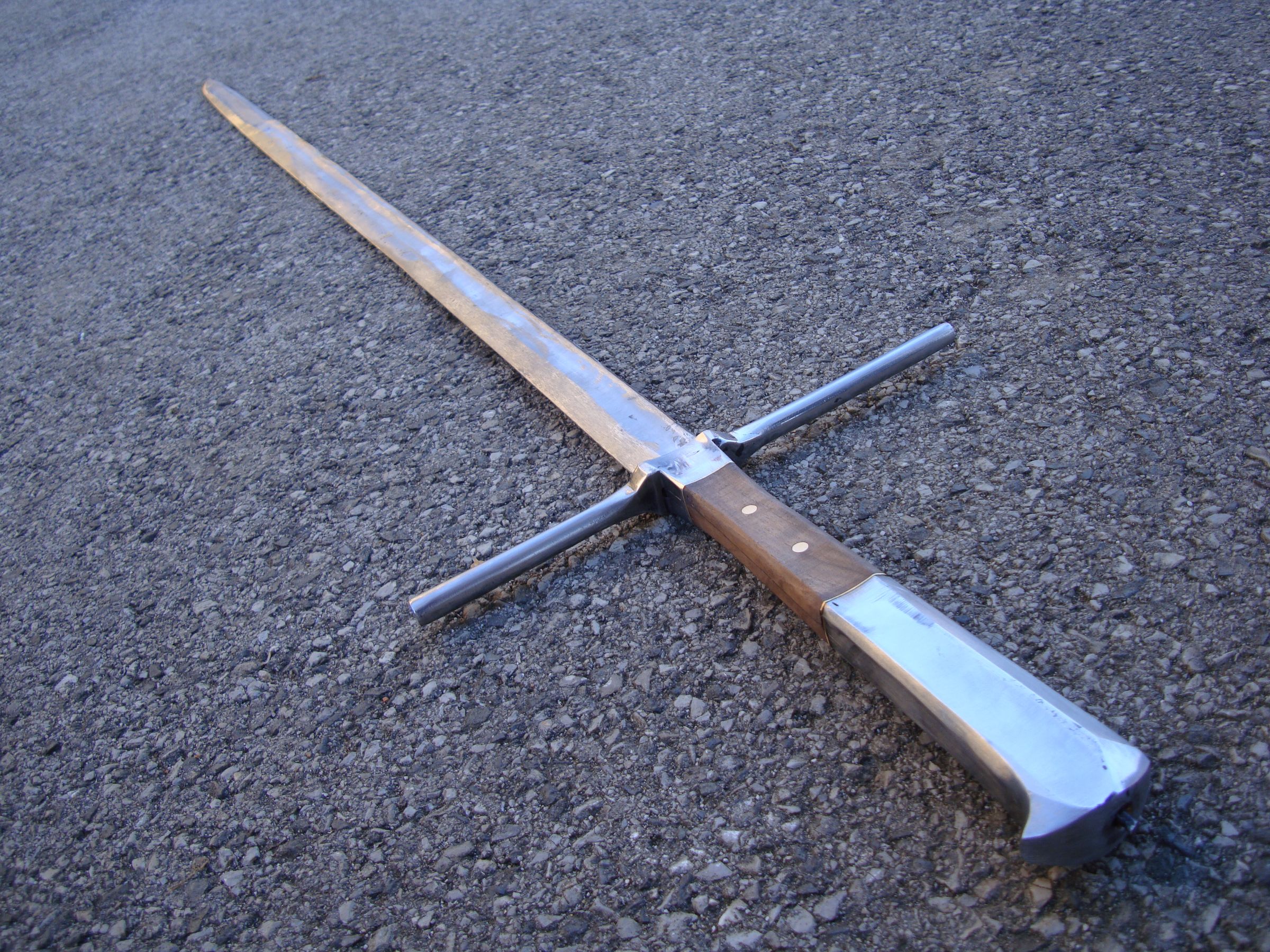 Making a Kriegsmesser : 4 Steps (with Pictures) - Instructables