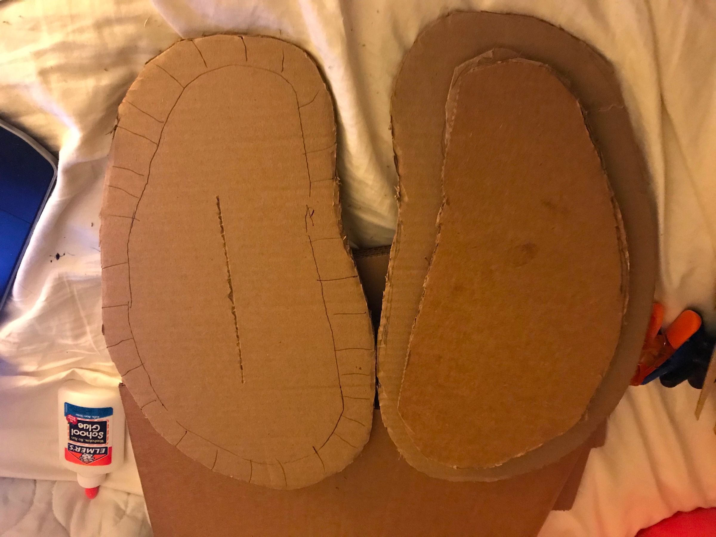 Cardboard Nike Craft Sneakers : 8 Steps - Instructables