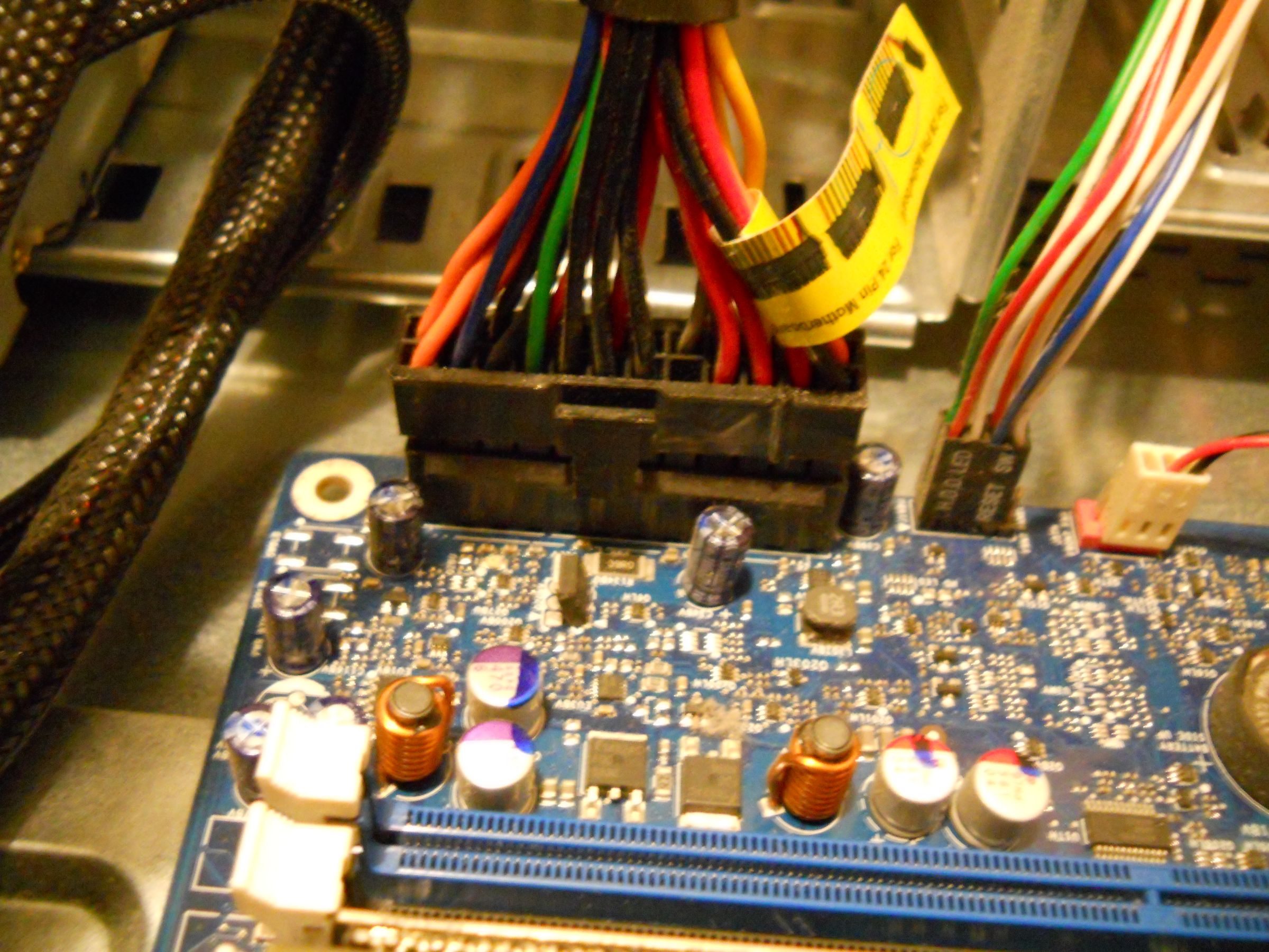 How to Build a Custom Computer! : 12 Steps - Instructables