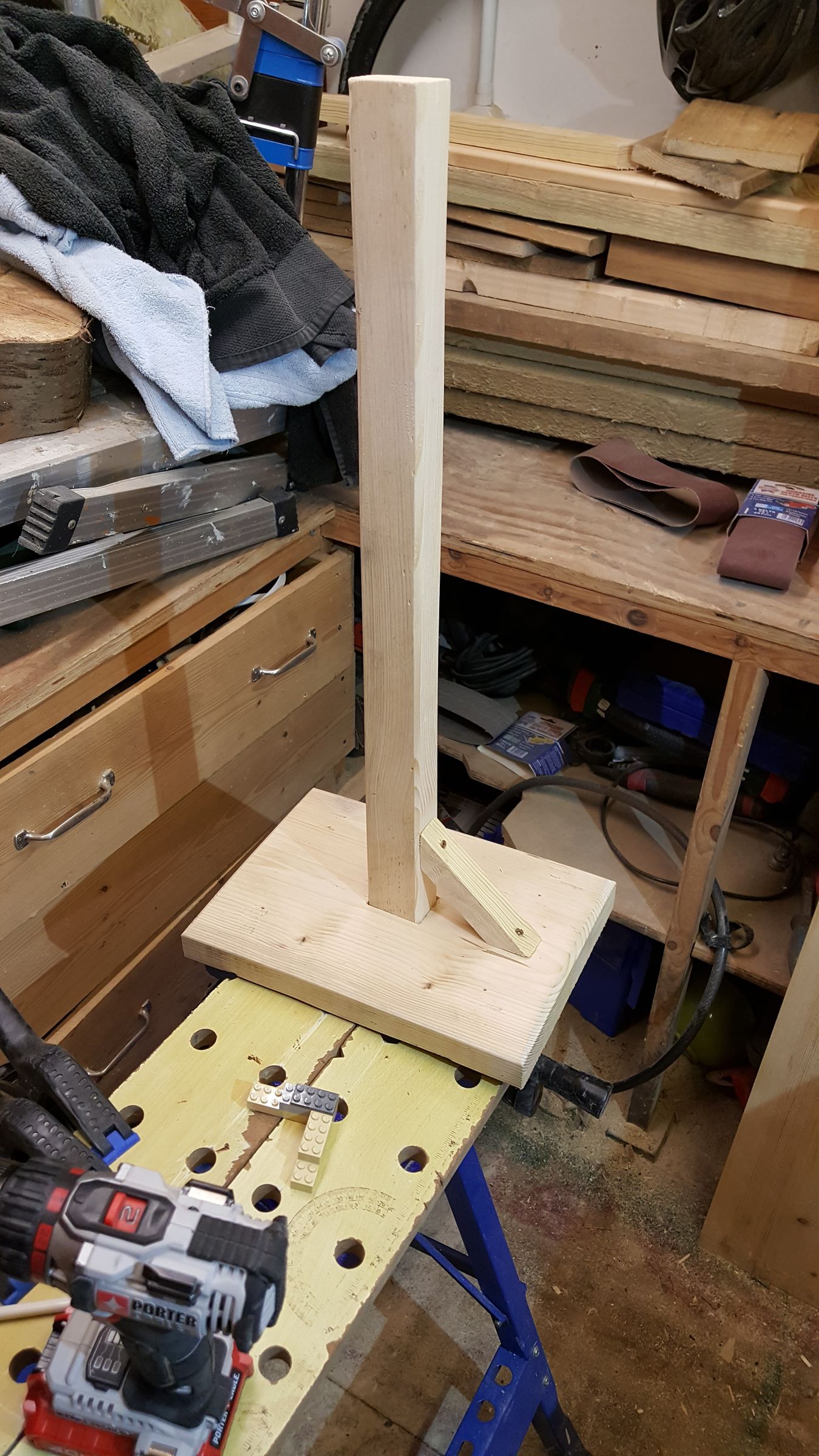 Hand Carved Hanging Bar Sign : 5 Steps (with Pictures) - Instructables