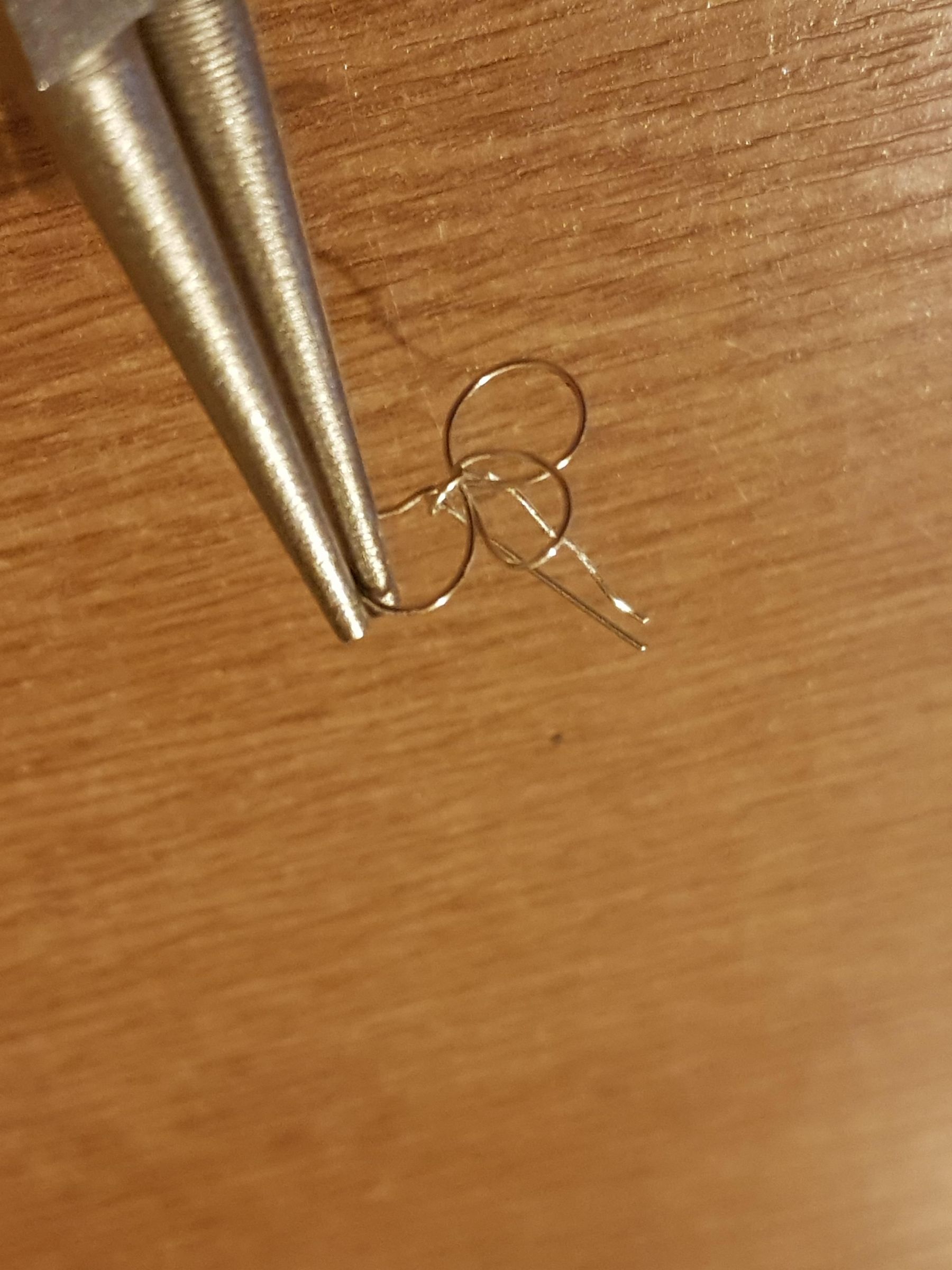 Making a Jewelry Wire 3 Leaf Clover : 6 Steps - Instructables