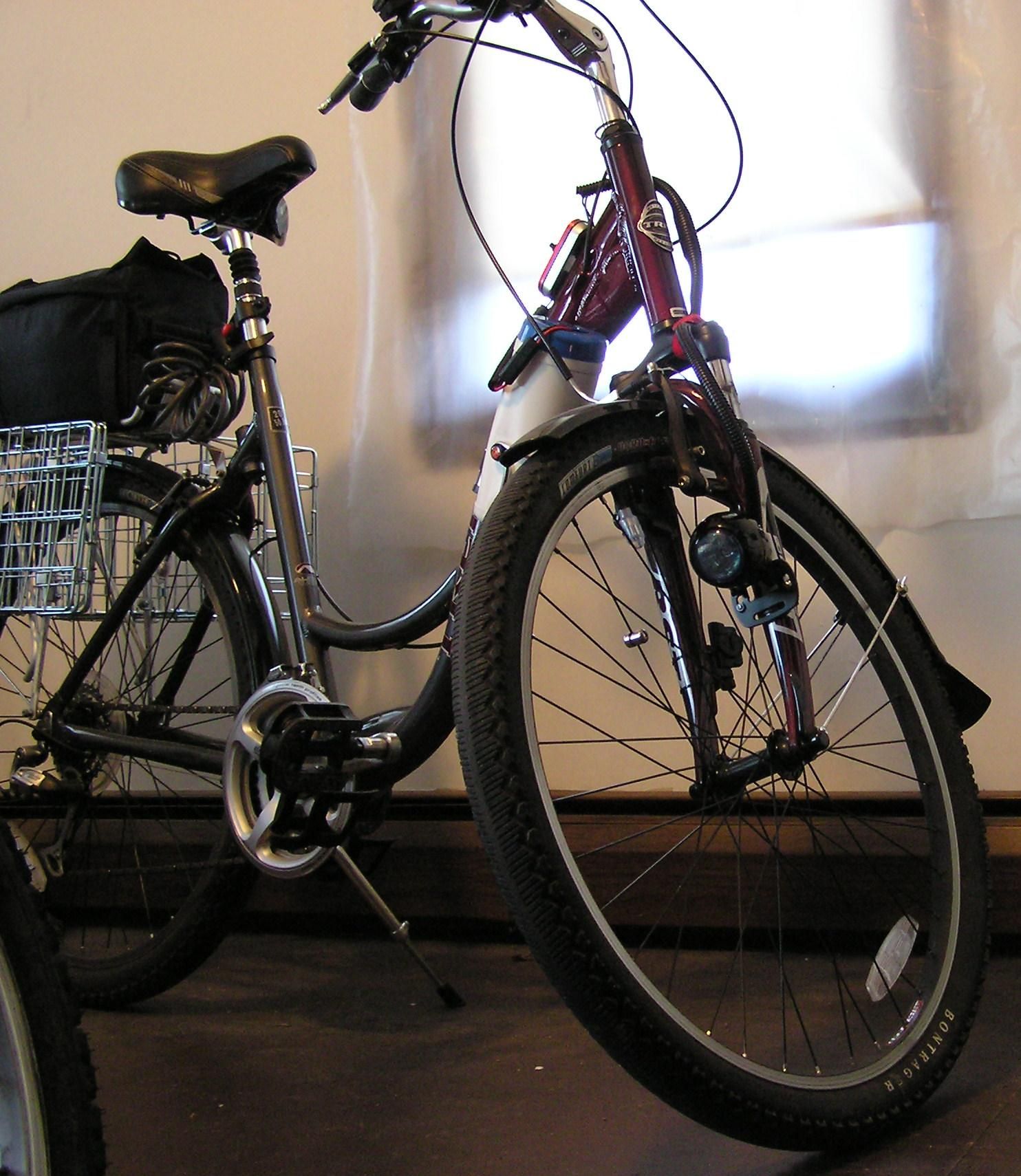 Simple, Bright, CHEAP Bicycle Lighting System : 9 Steps - Instructables