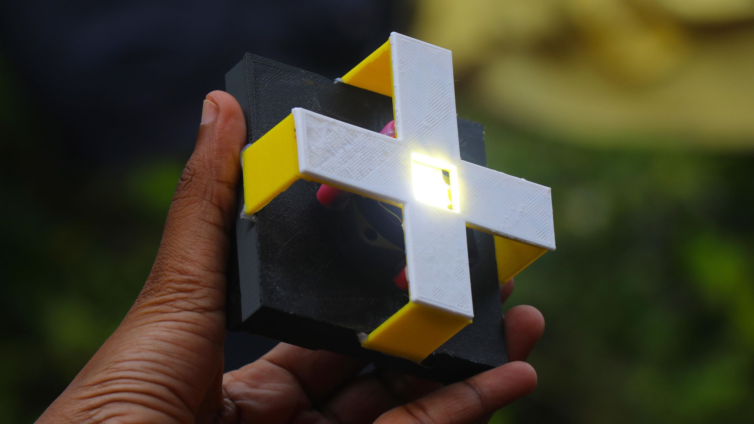 3D Printed Powerful Flashlight With Air Cooling : 6 Steps (with ...