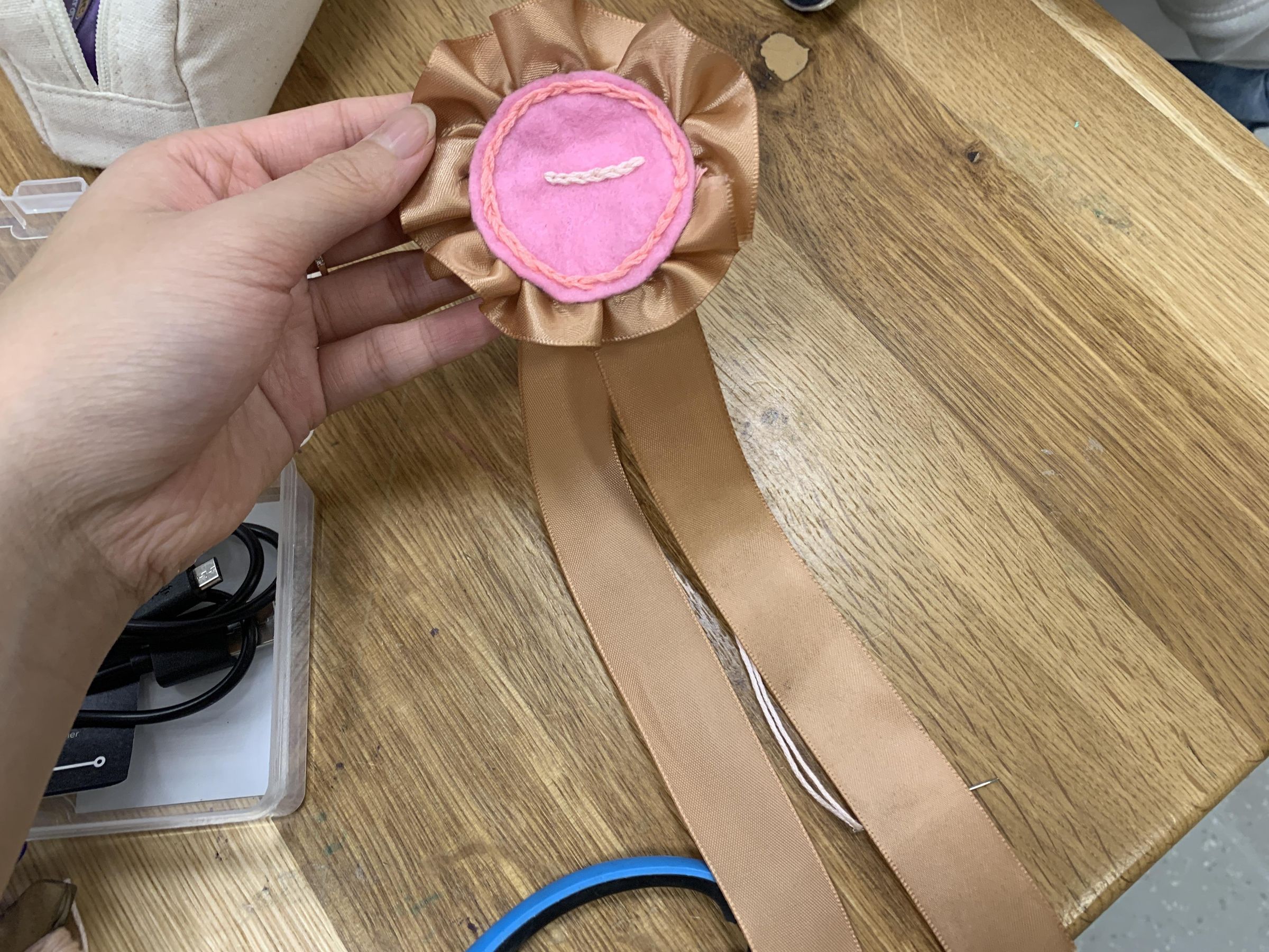 Musical Ribbon Medal : 4 Steps - Instructables