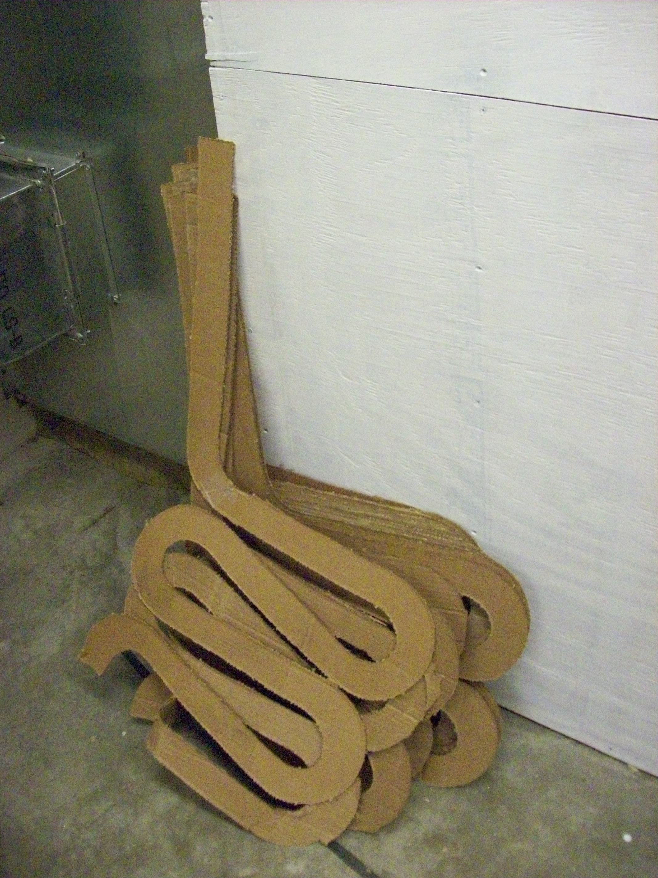 World's Best Cardboard Chair : 5 Steps (with Pictures) - Instructables