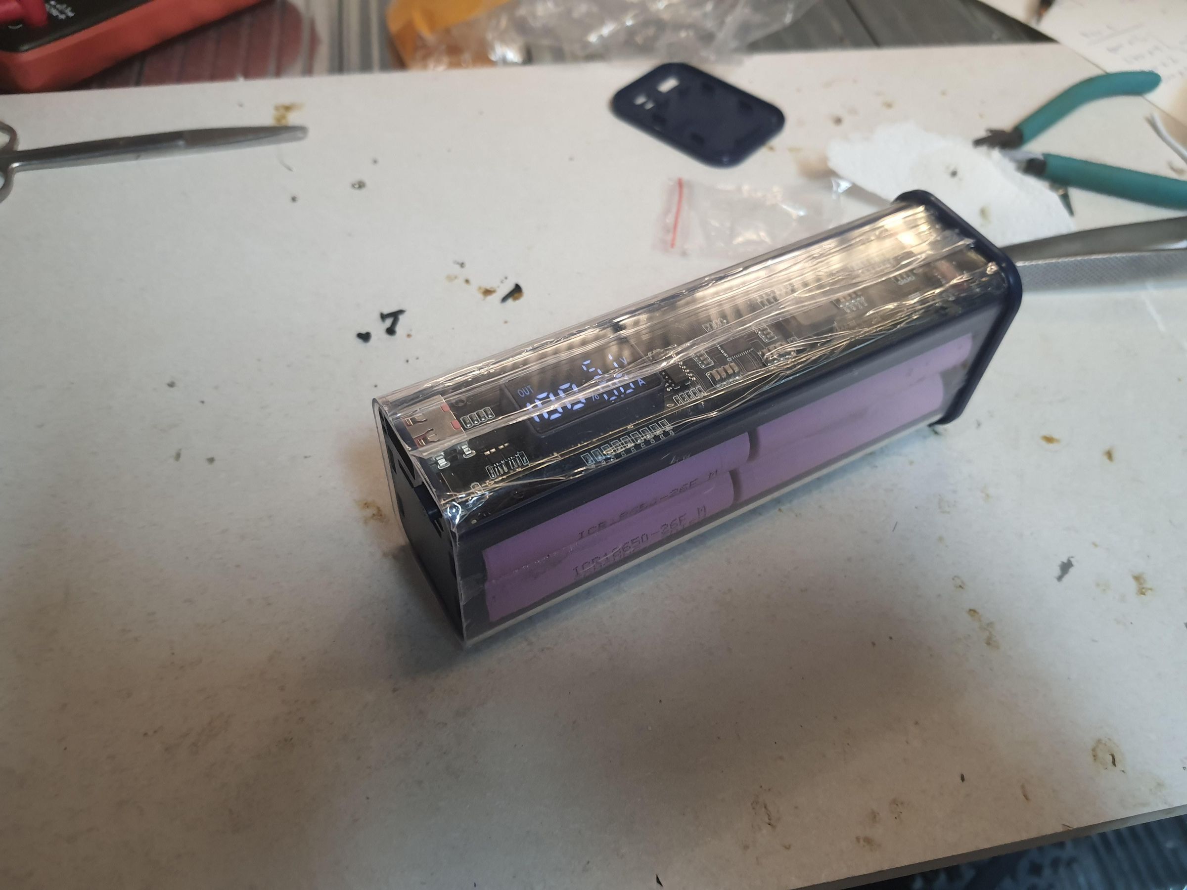 AliExpress Transparent Power Bank Assembly : 6 Steps - Instructables