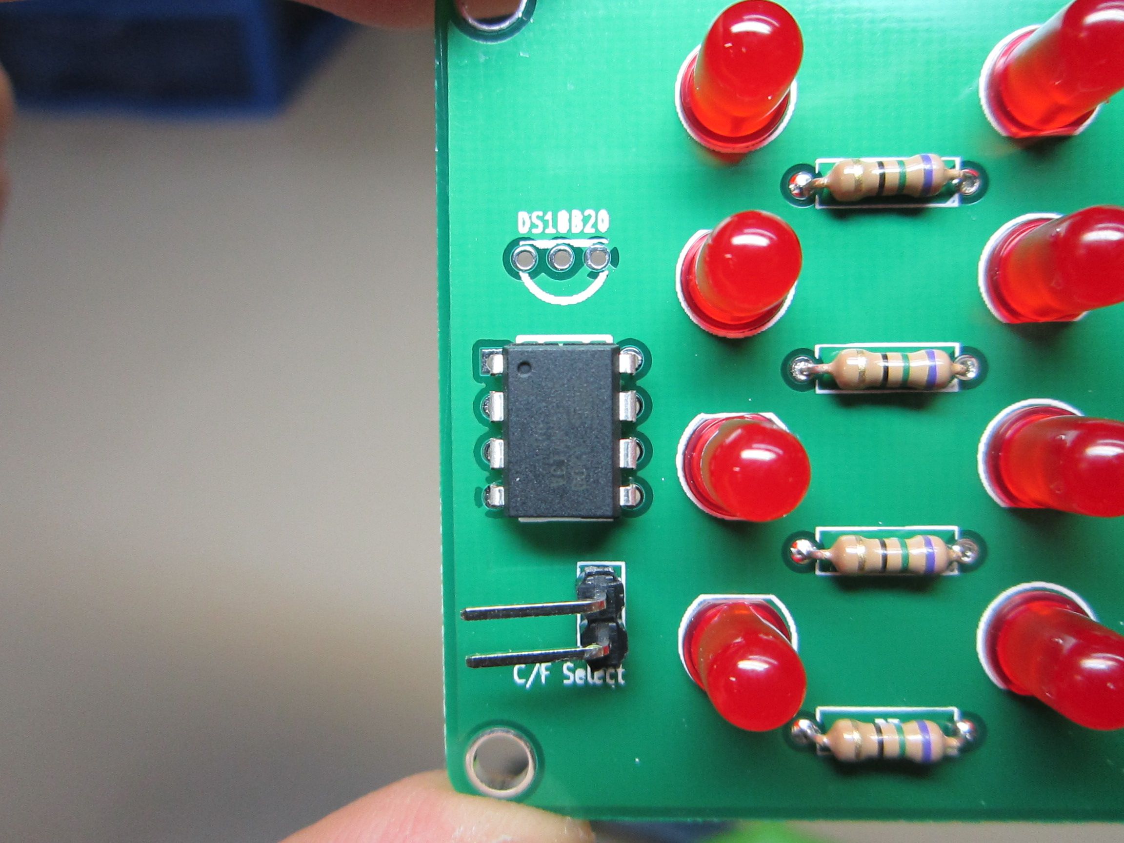 Binary Thermometer USB Powered : 8 Steps - Instructables