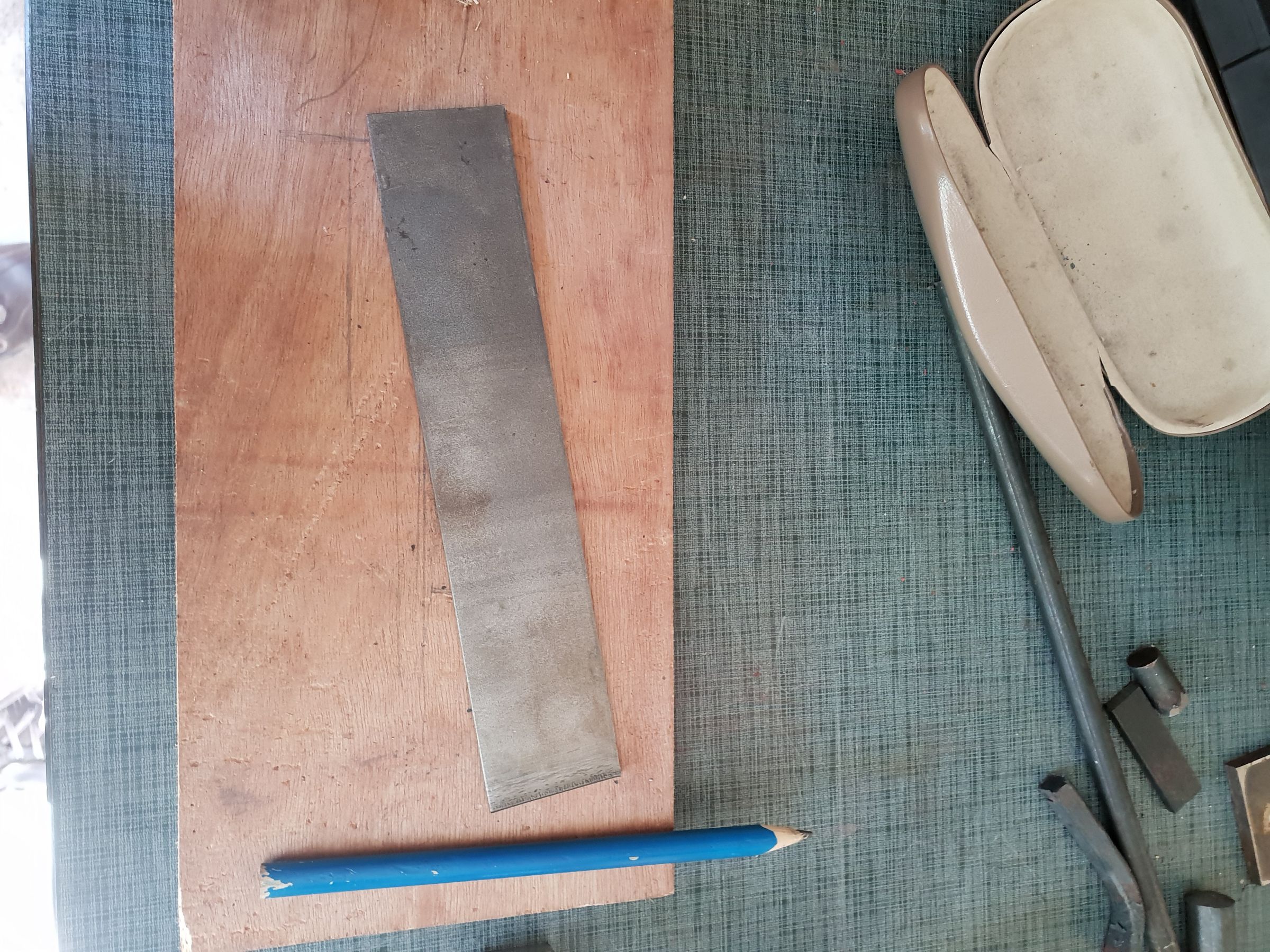 How to Make a Pair of Scissors : 15 Steps (with Pictures) - Instructables