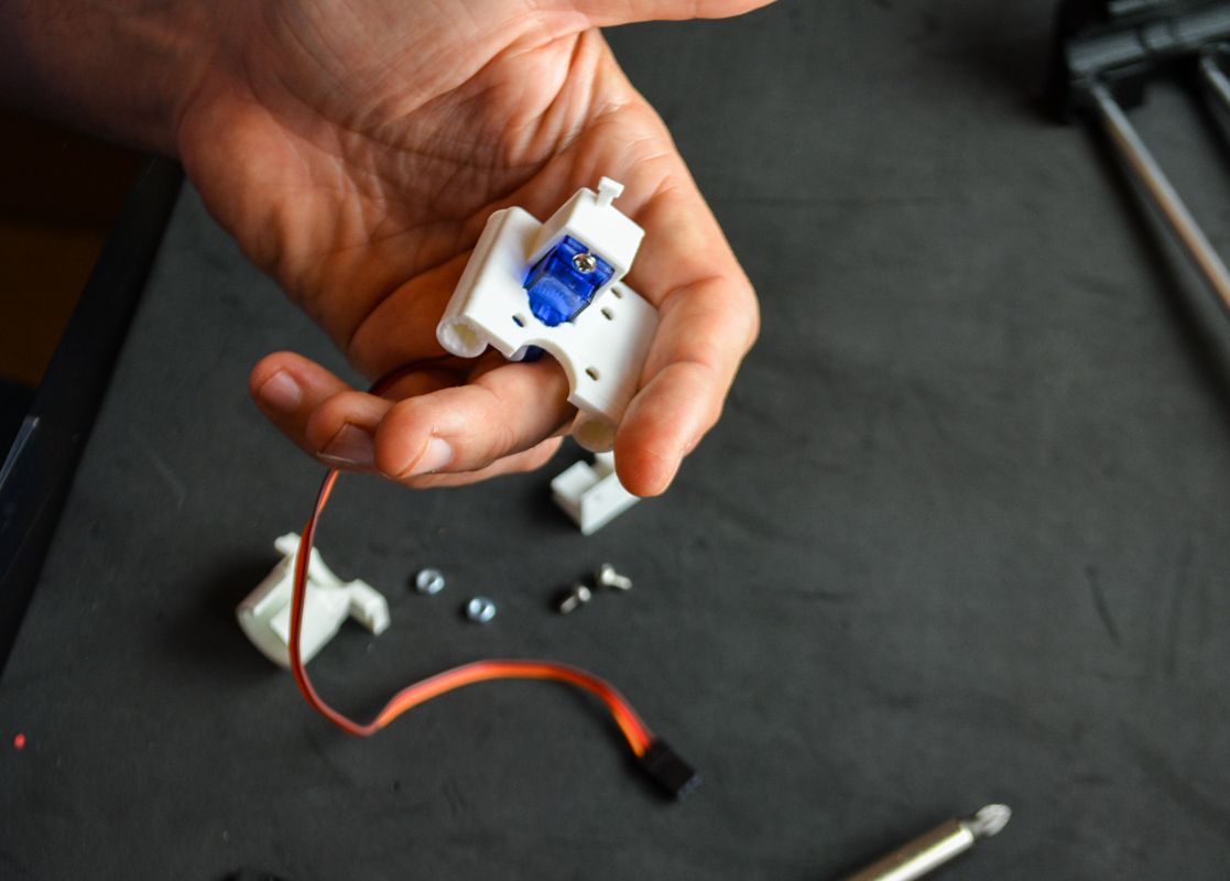 IBoardbot. the Internet Controlled Whiteboard Robot : 13 Steps (with ...