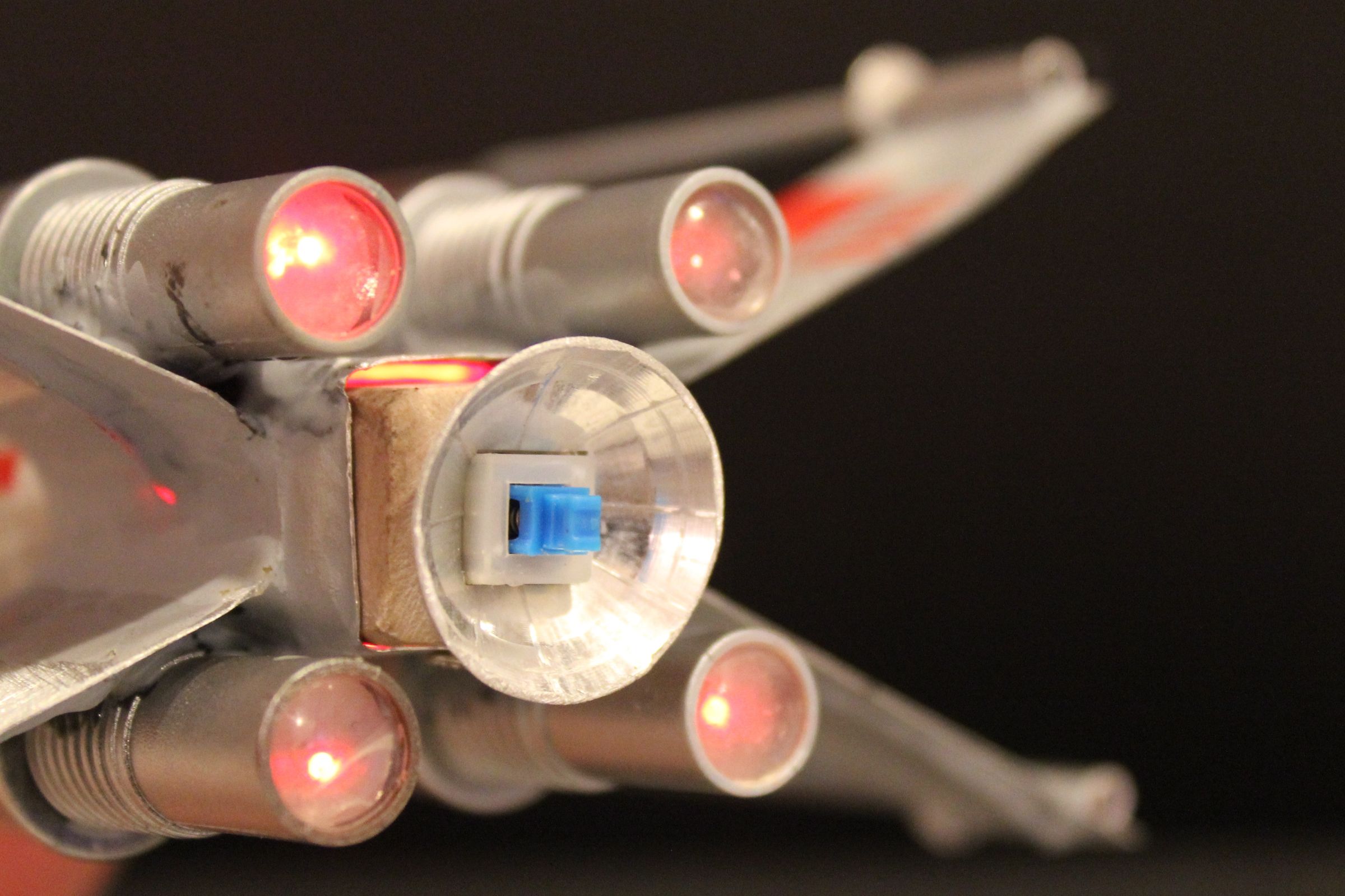 DIY Star Wars X-Wing Ornament : 8 Steps (with Pictures) - Instructables