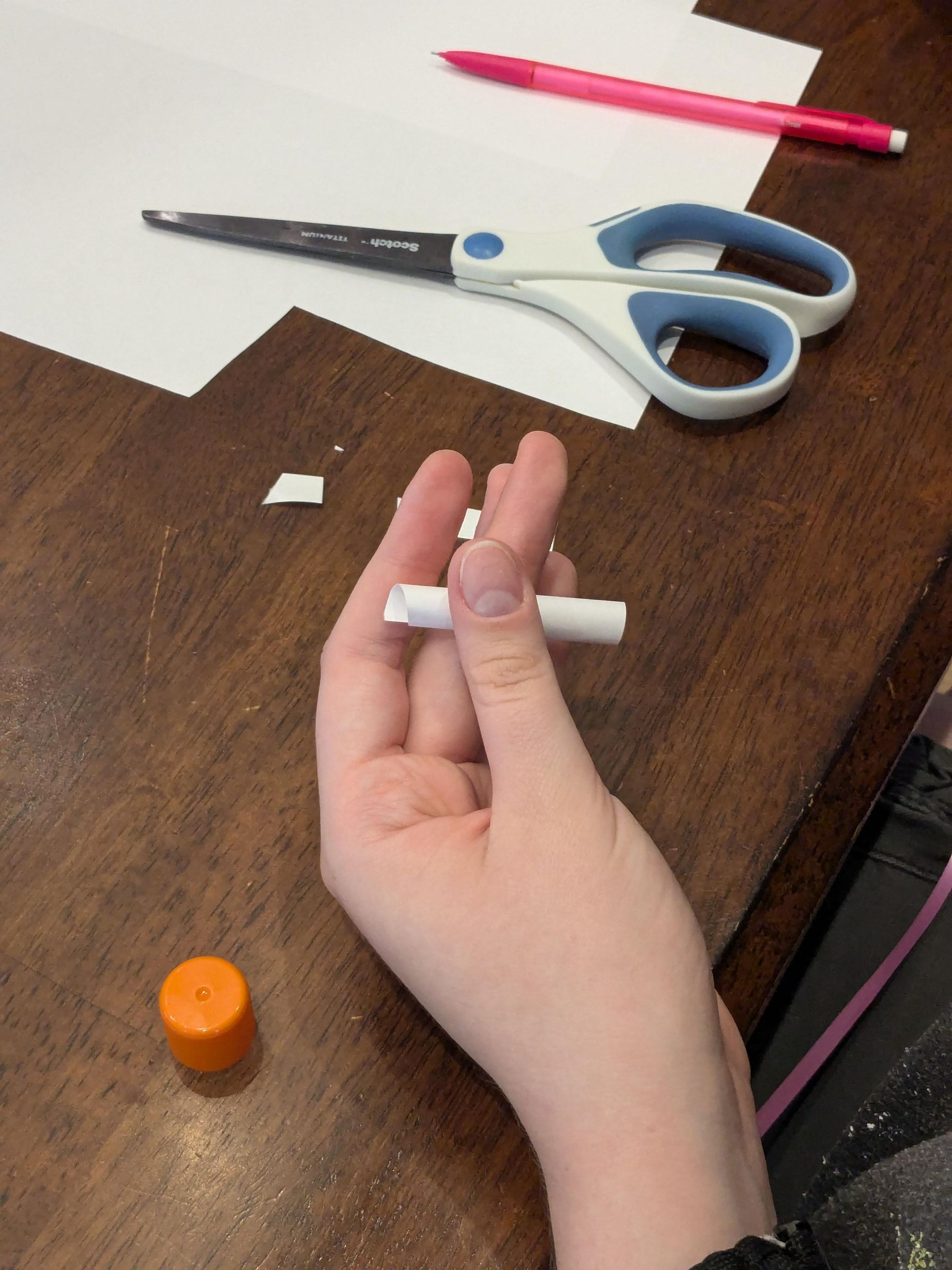 Paper Skeleton Hand : 15 Steps (with Pictures) - Instructables