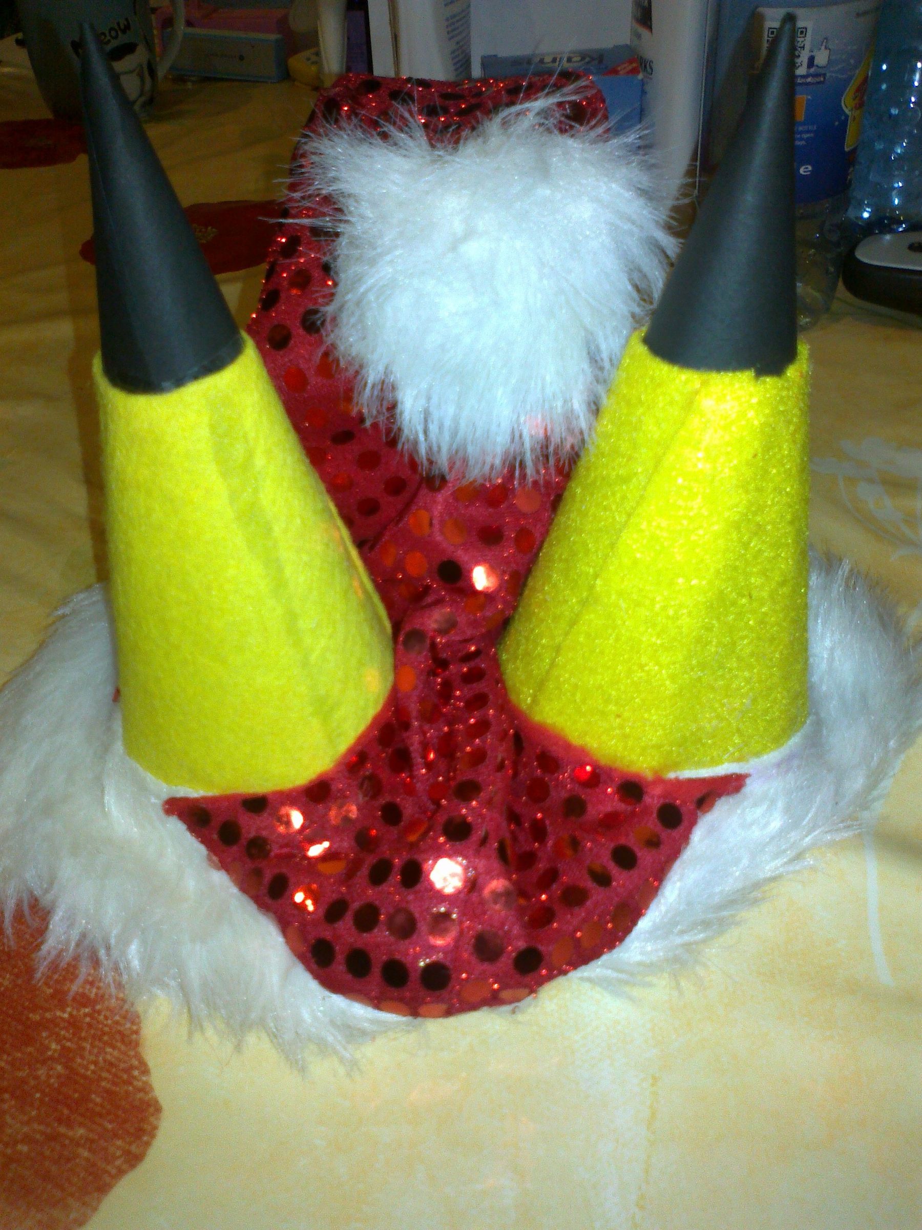 Pikachu Santa Hat : 6 Steps - Instructables