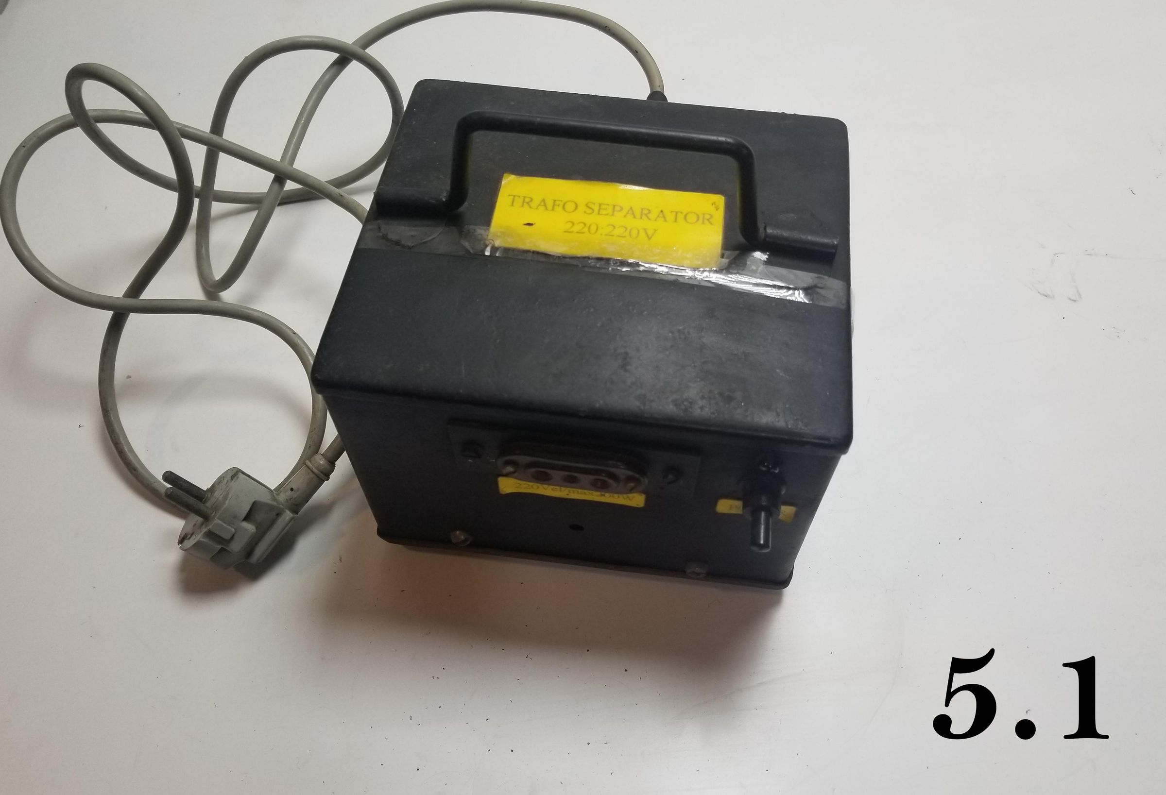 Using Components Recovered From Old PC Power Supplies : 5 Steps (with ...