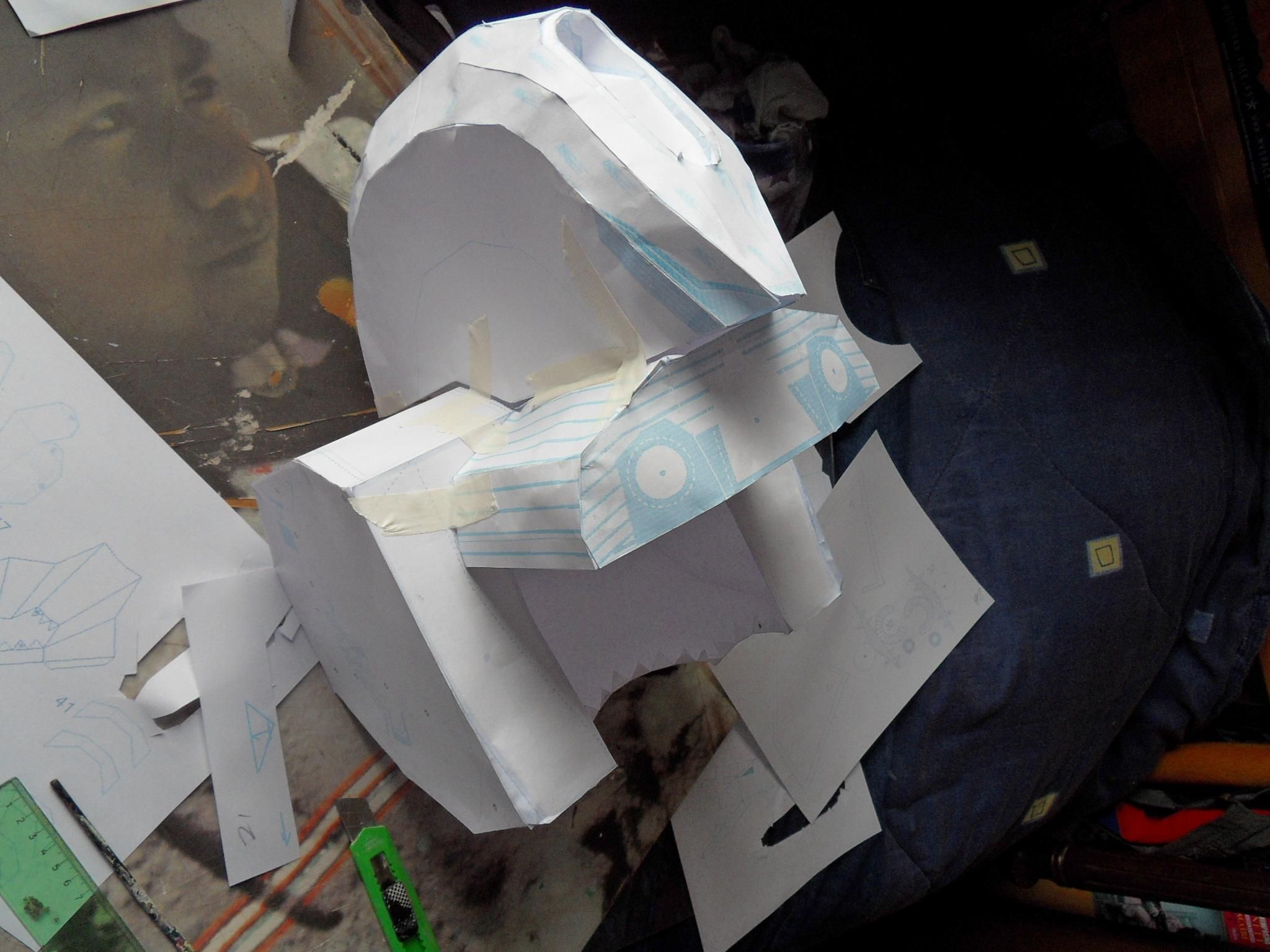 Optimus Prime Cardboard Costume. : 18 Steps (with Pictures) - Instructables