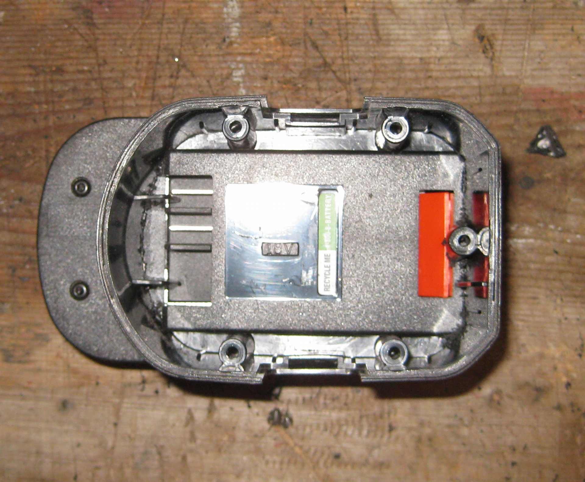 Battery Adaptor for Cordless Tool Version 2 : 5 Steps - Instructables