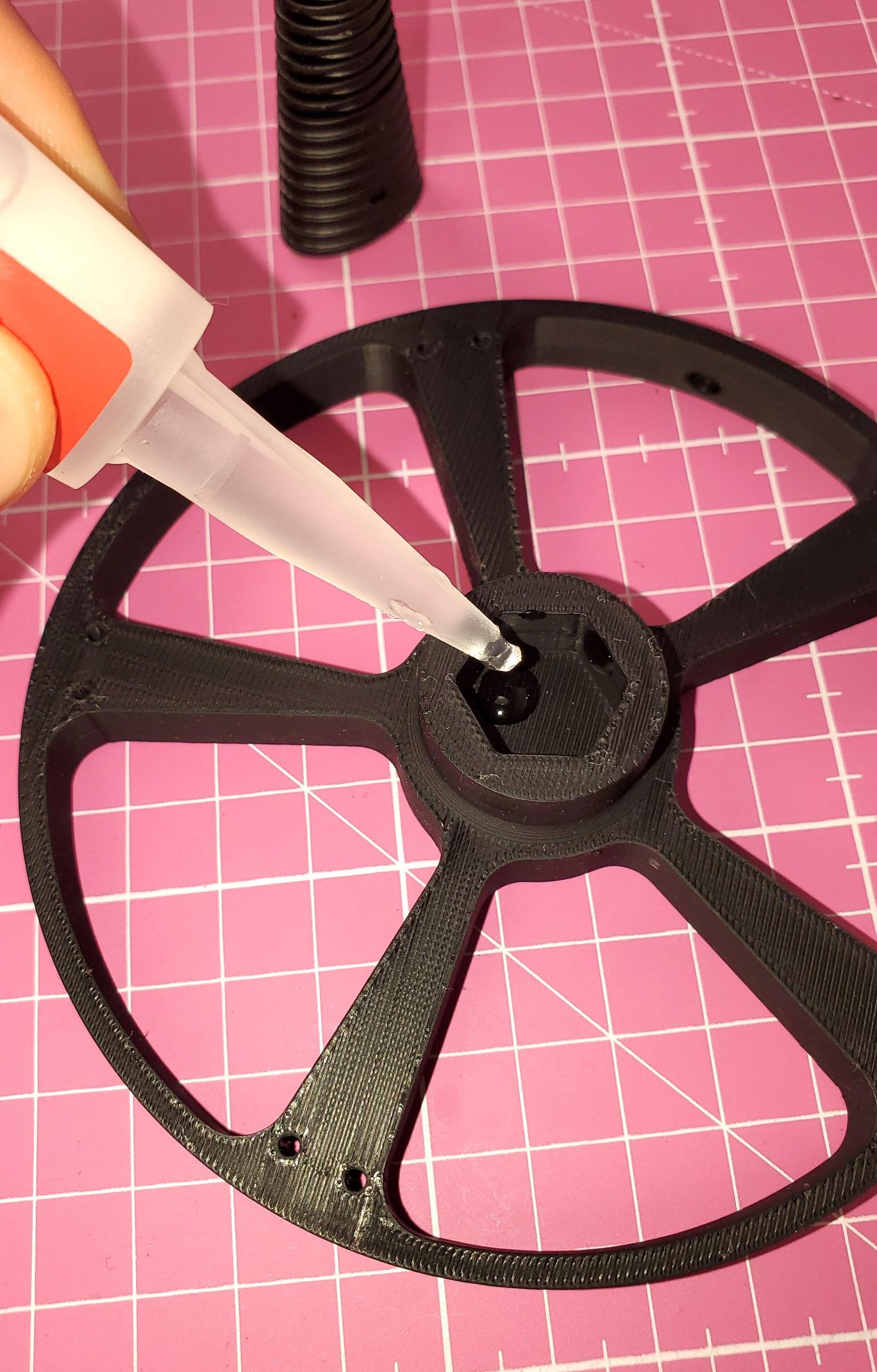 3D Printed Fishing Lure Rotating Drying Station : 13 Steps (with ...