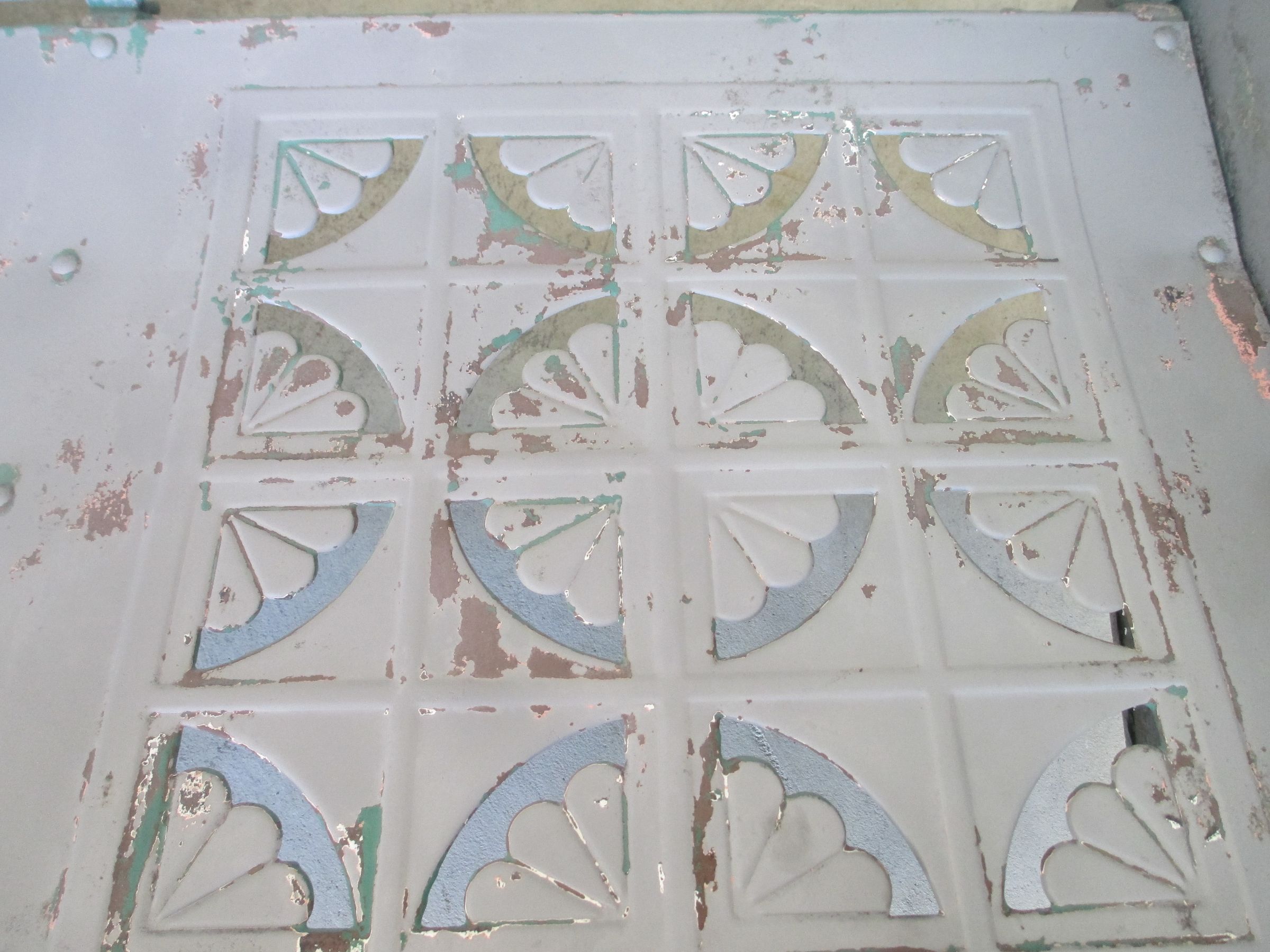 Vintage Metal Glider Refurbished : 10 Steps (with Pictures) - Instructables