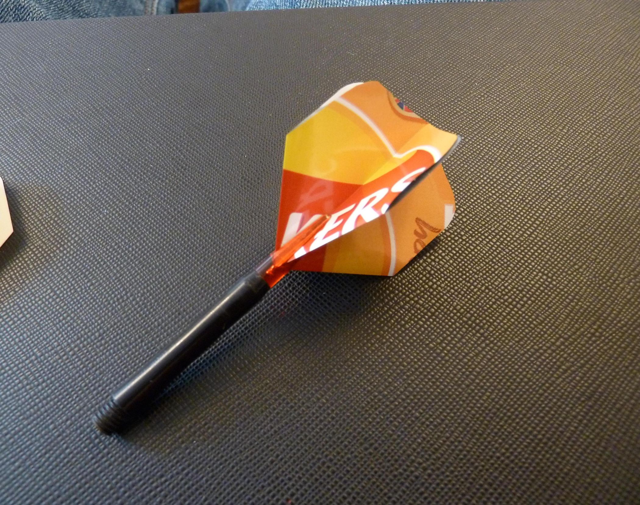 Dart Flights : 9 Steps - Instructables