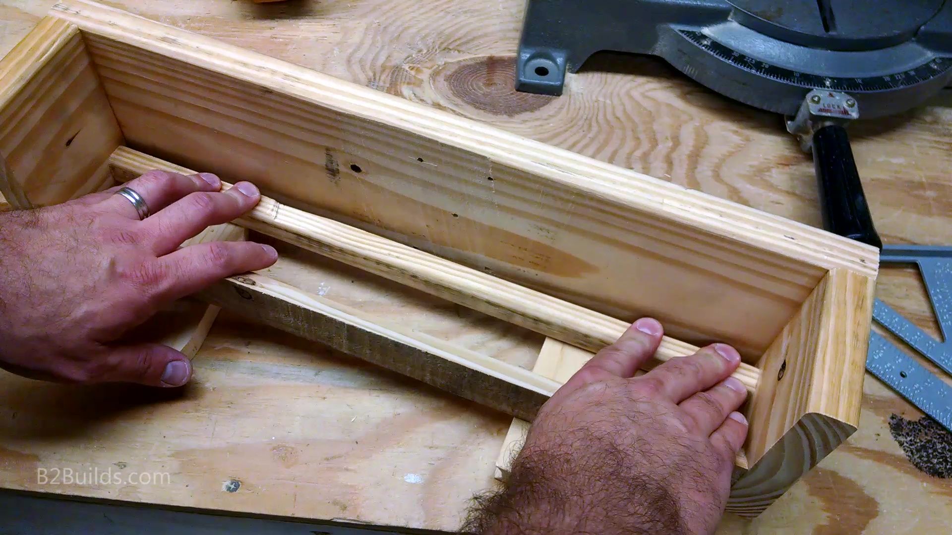 Floating Shelf Charging Station From Pallet Wood : 9 Steps (with ...