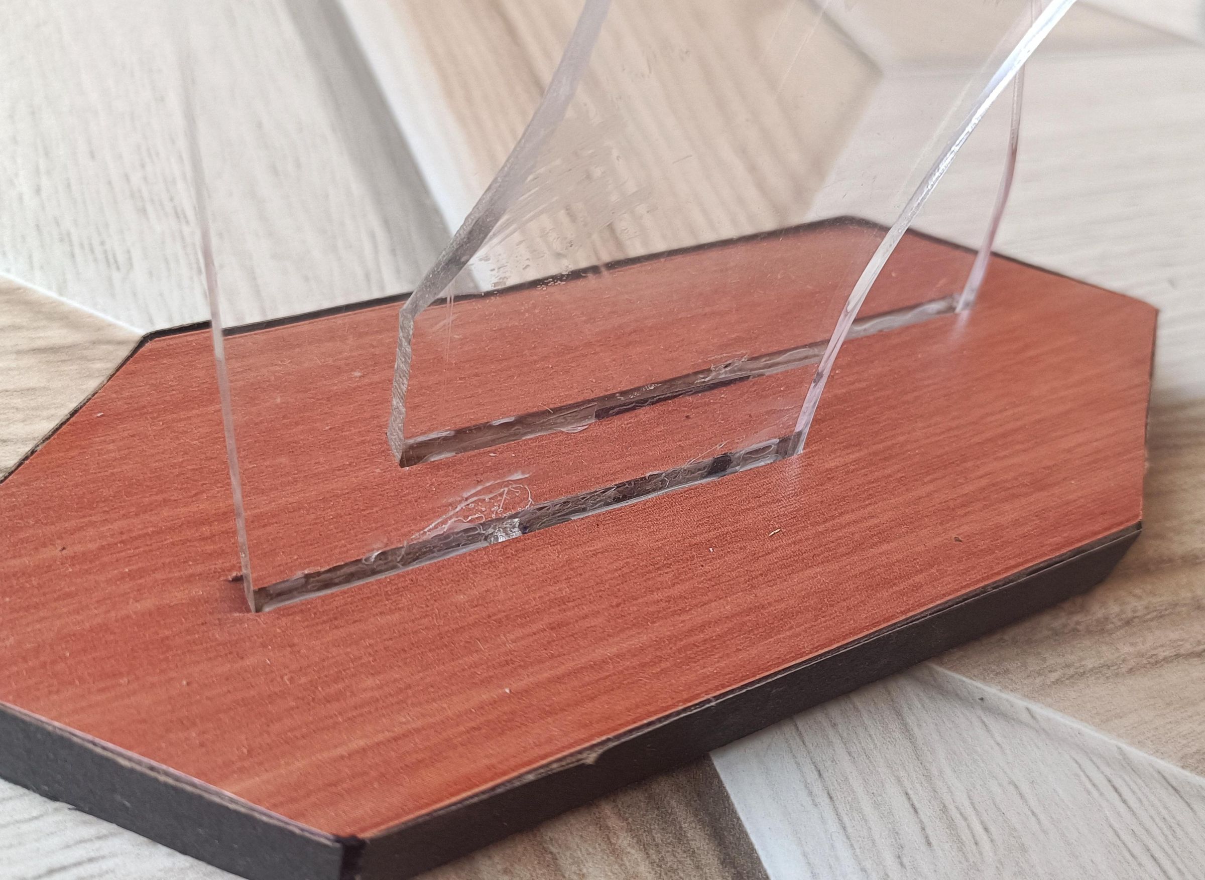 DIY Acrylic Desk Lamp : 4 Steps (with Pictures) - Instructables