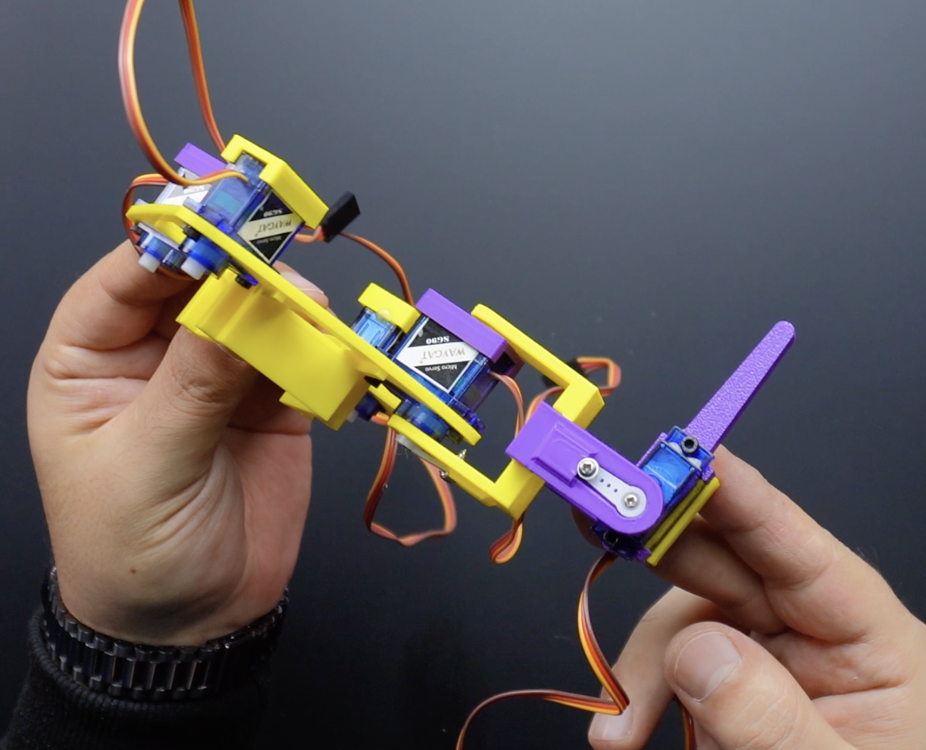 4-Legged Spider Robot With 3D Printed Parts (8 Servo Motors and an ...