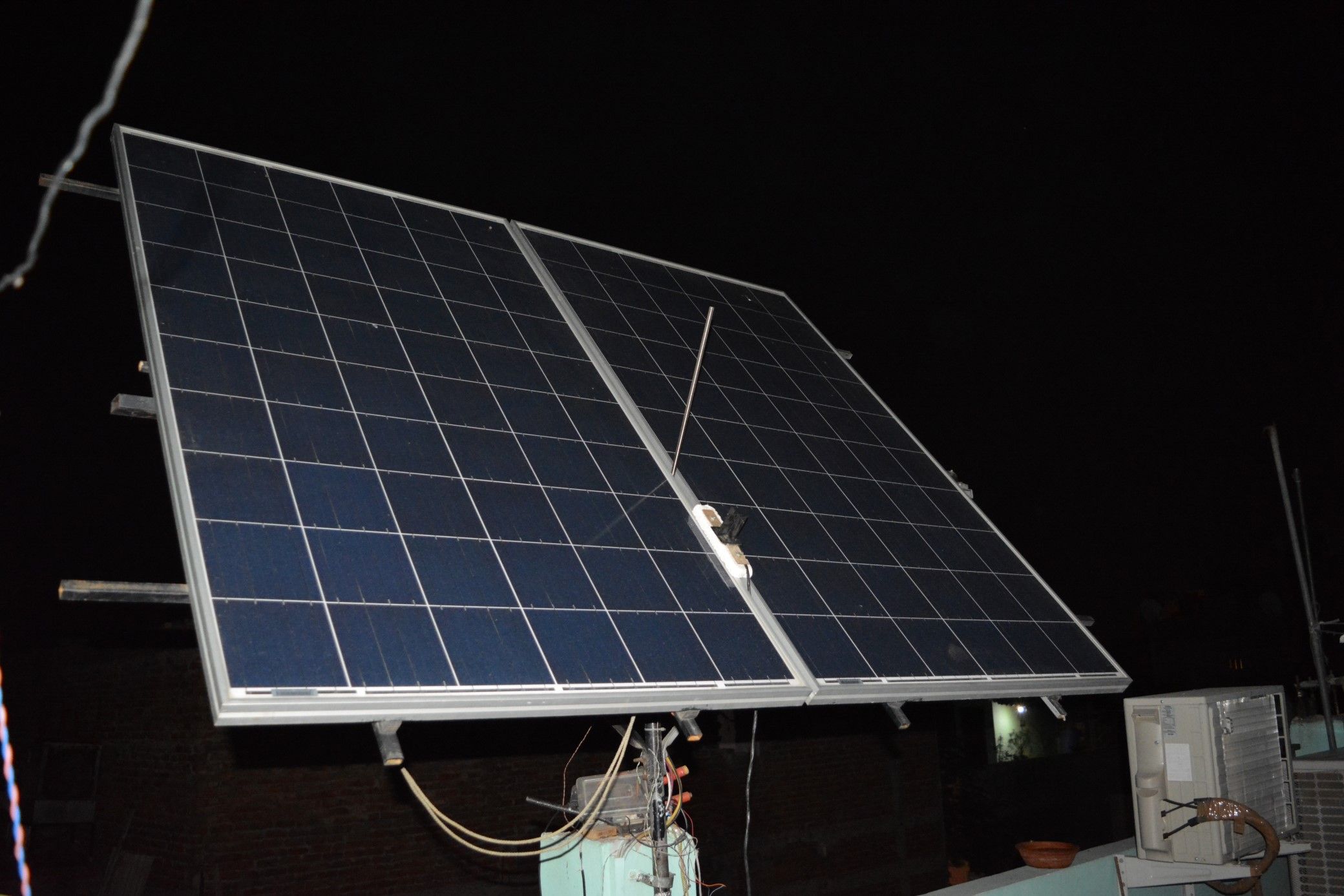 Dual Axis Solar Tracker With Online Energy Monitor : 11 Steps (with ...
