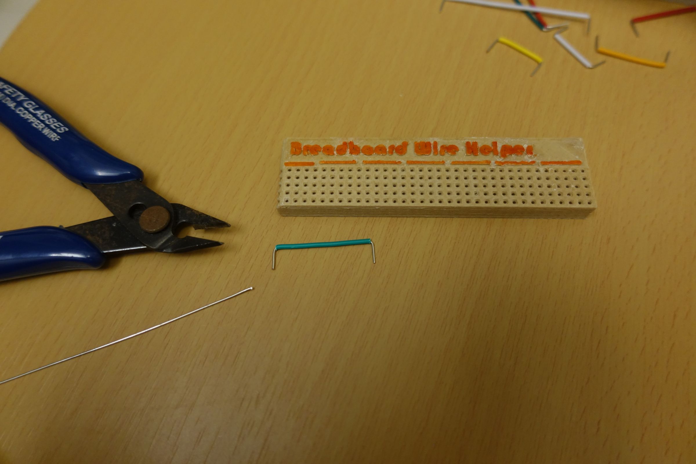 Breadboard Wire Helper : 10 Steps (with Pictures) - Instructables