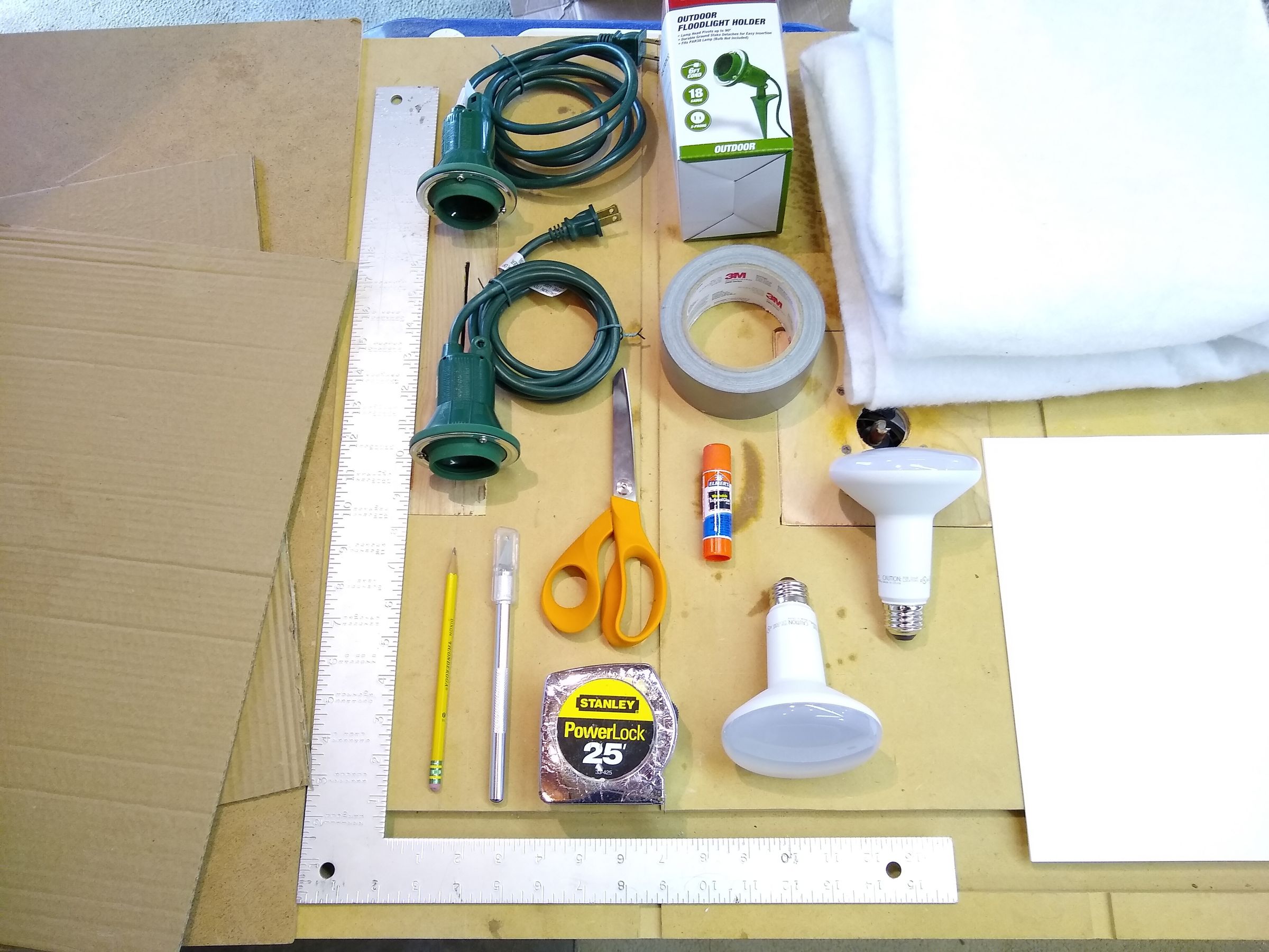 How to Make Camera Lights : 7 Steps (with Pictures) - Instructables