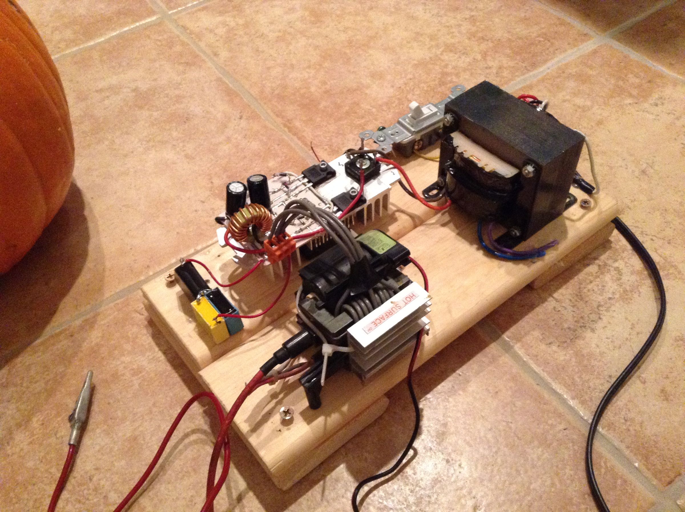 The Lightning Machine: How to Build a Tesla Coil : 12 Steps (with ...