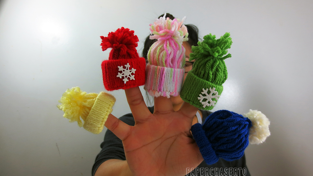 Little Yarn Toques : 6 Steps (with Pictures) - Instructables