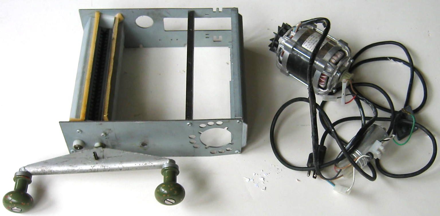 Hand Cranked Document Shredder : 18 Steps (with Pictures) - Instructables