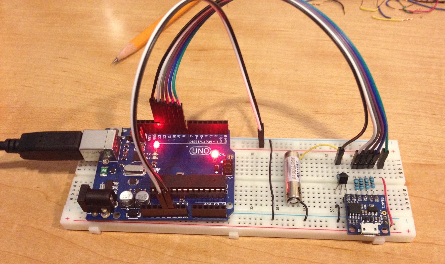 How to Unlock Digispark ATtiny85 and Convert It to a Trinket : 8 Steps ...