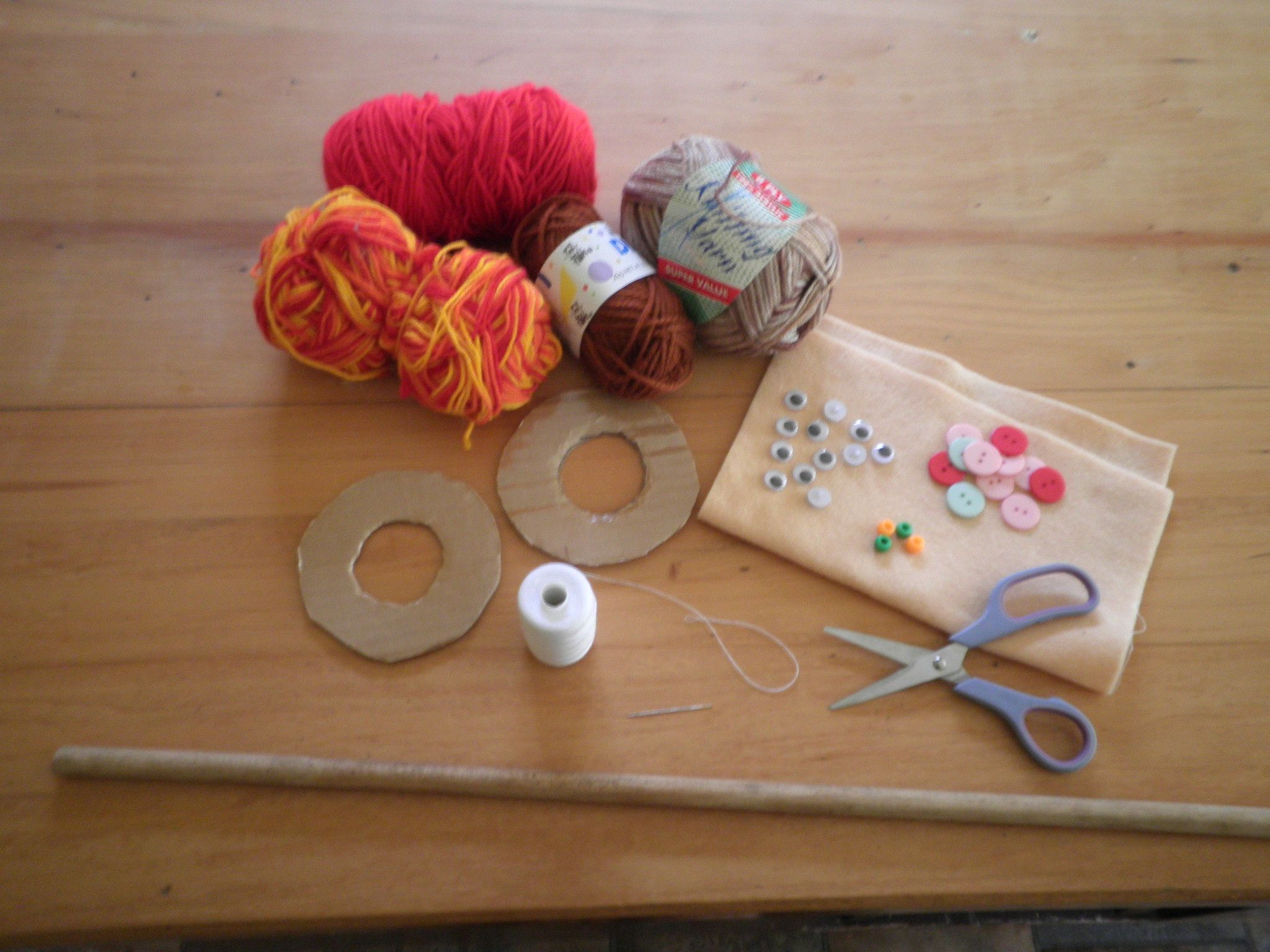 Emu Puppet! : 6 Steps - Instructables
