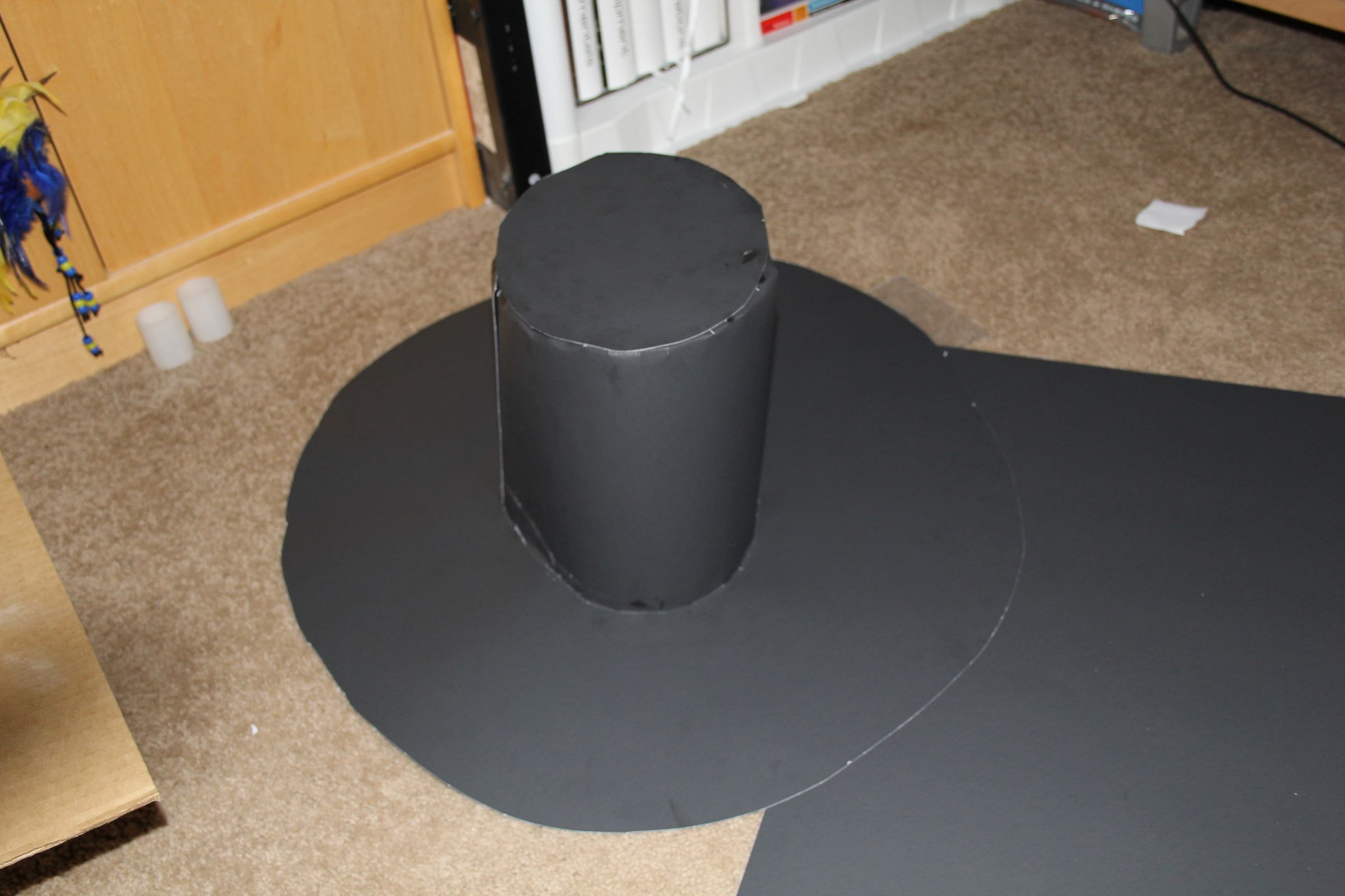 Spy V Spy Costume : 5 Steps - Instructables