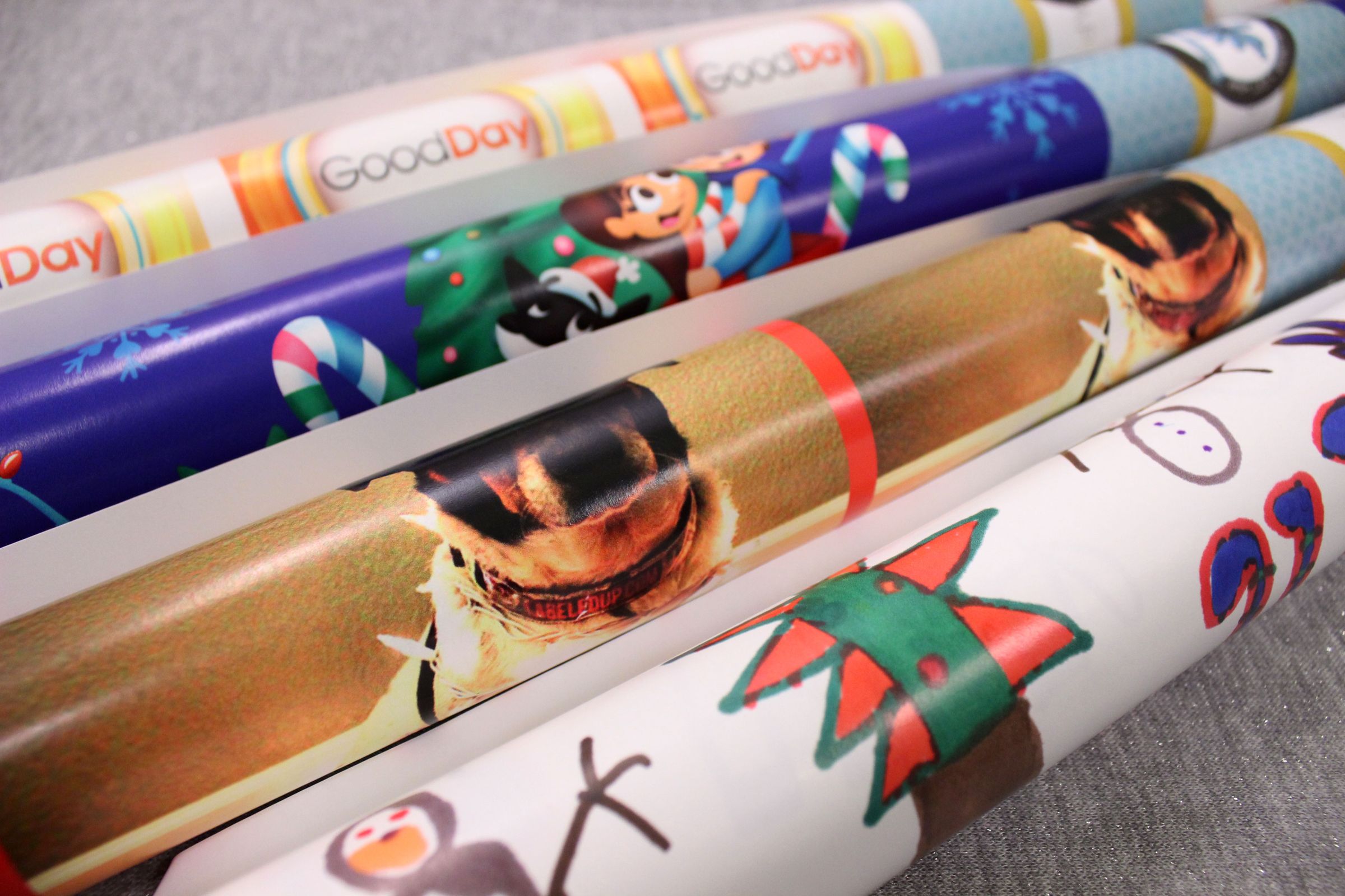 Creating Custom Gift Wrap : 4 Steps (with Pictures) - Instructables