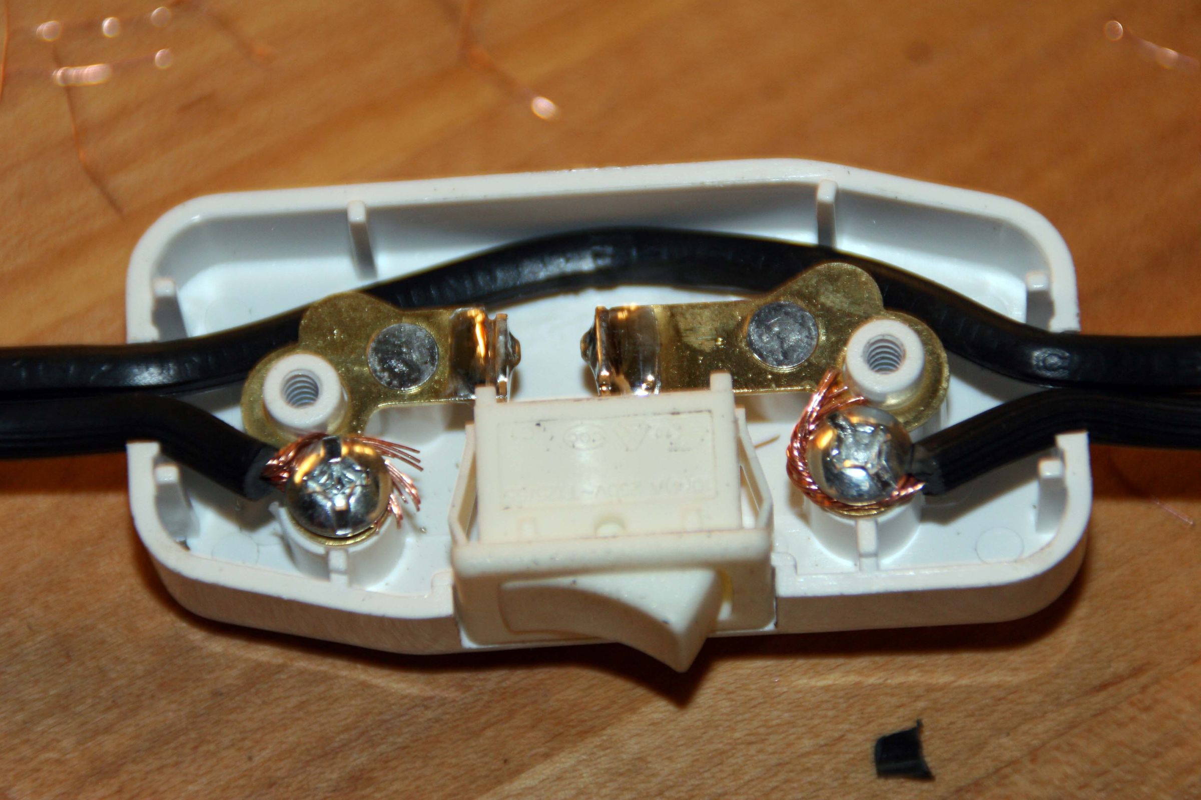 Tree Branch Lamp : 15 Steps (with Pictures) - Instructables