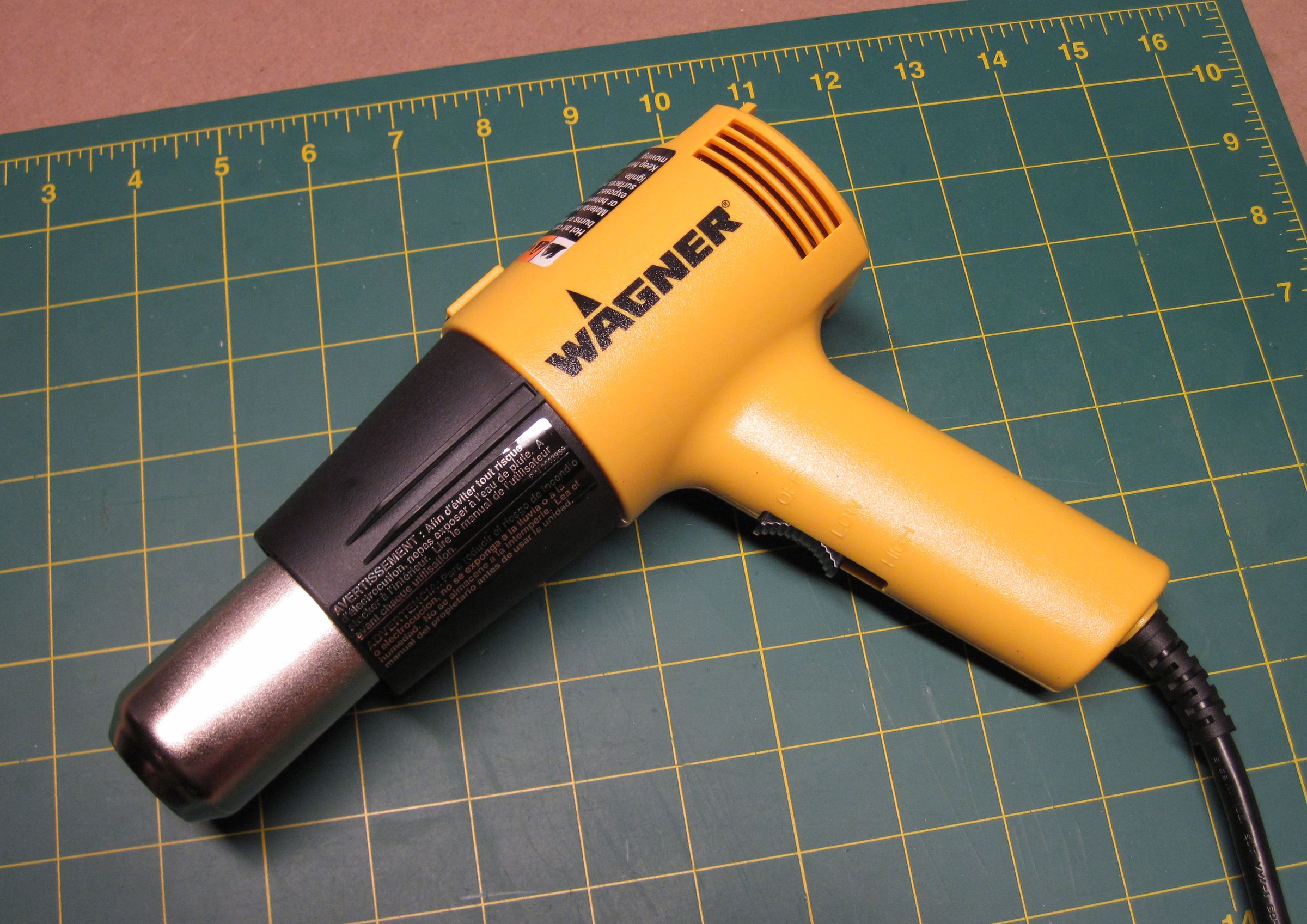 Custom Thermoplastic Battery Holder. : 6 Steps - Instructables