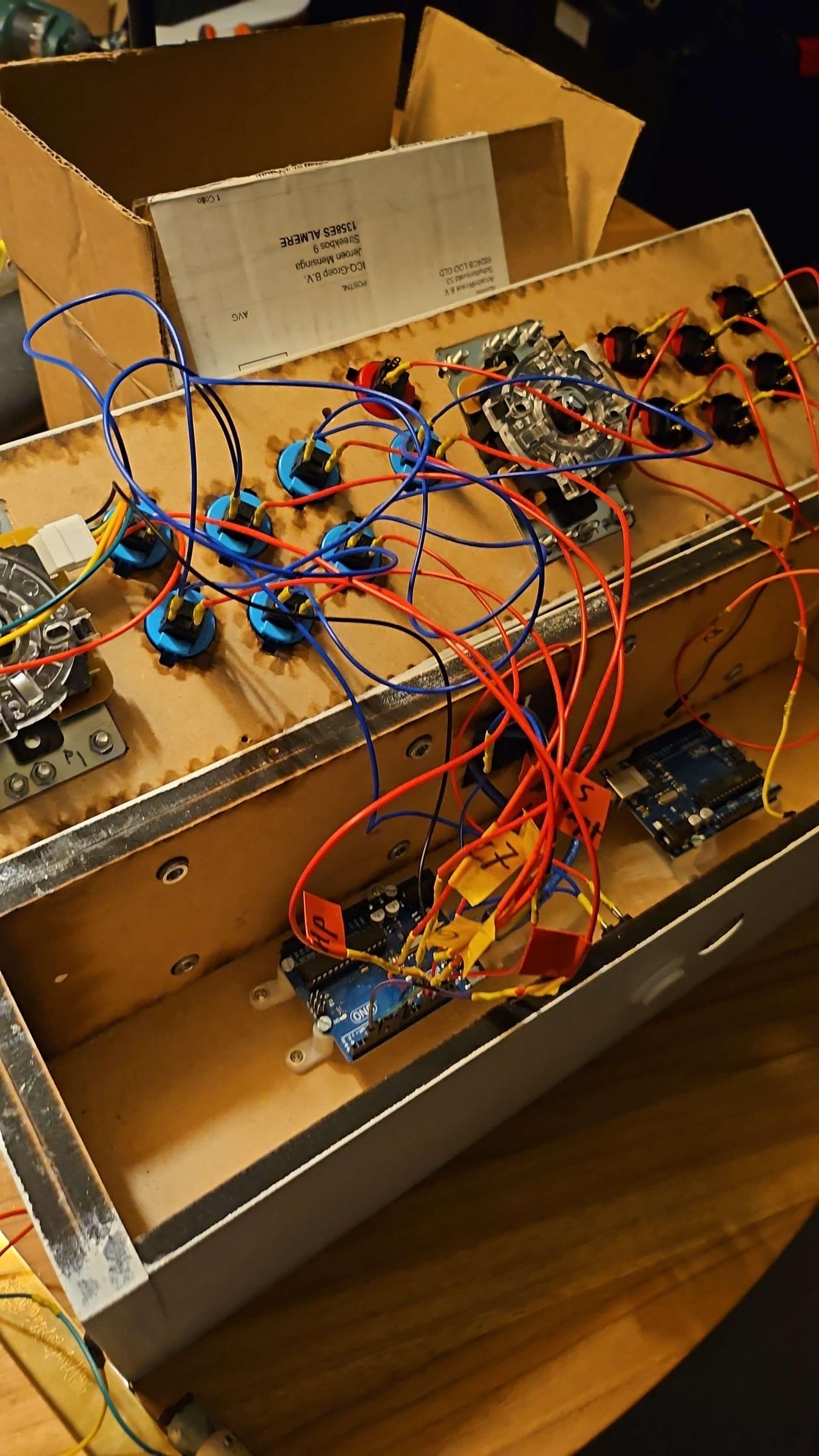 Sony PVM Mini Cute! Arduino and Laptop Powered Arcade Cabinet With ...