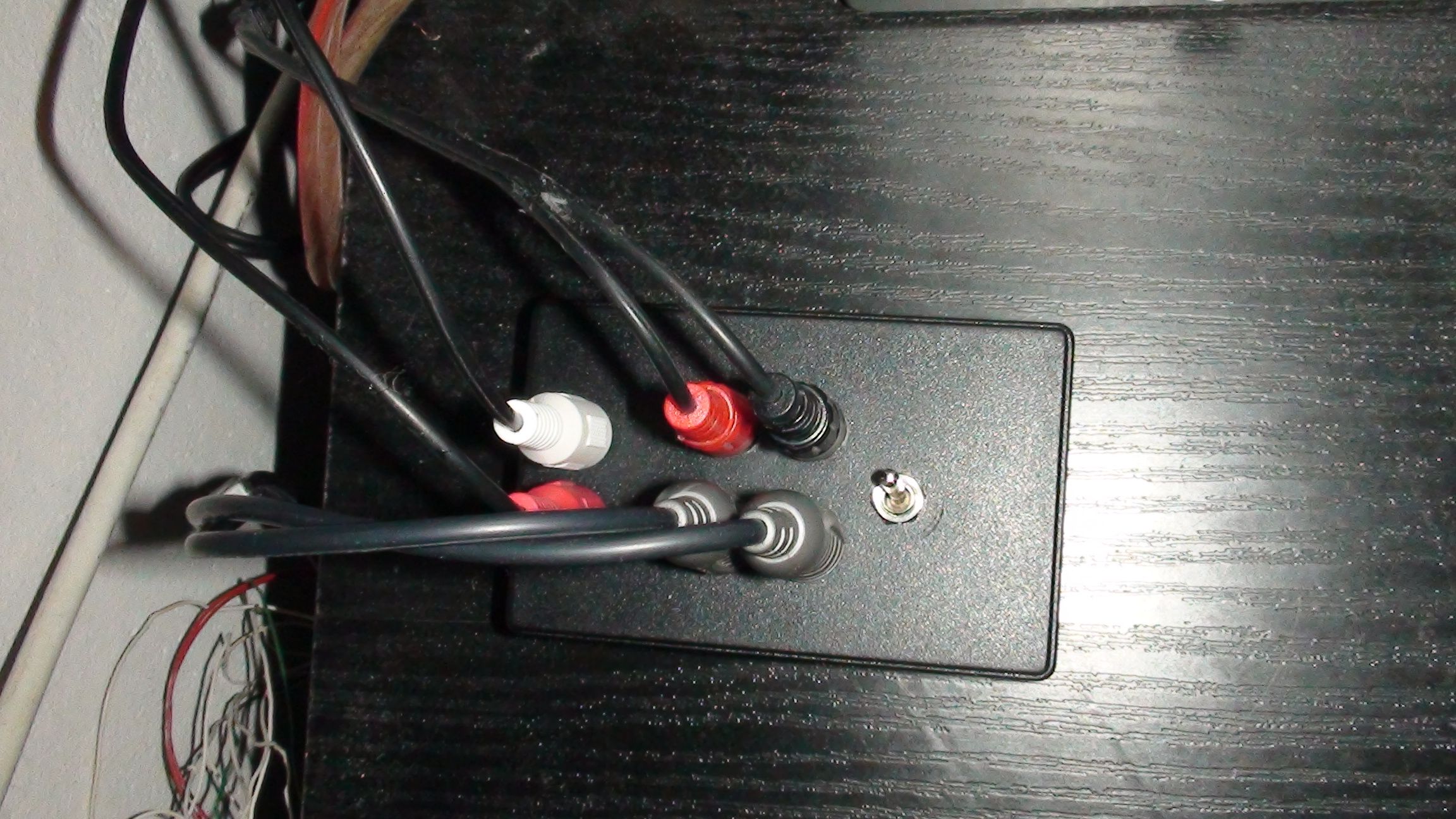 Audio Cinch Switch : 4 Steps - Instructables
