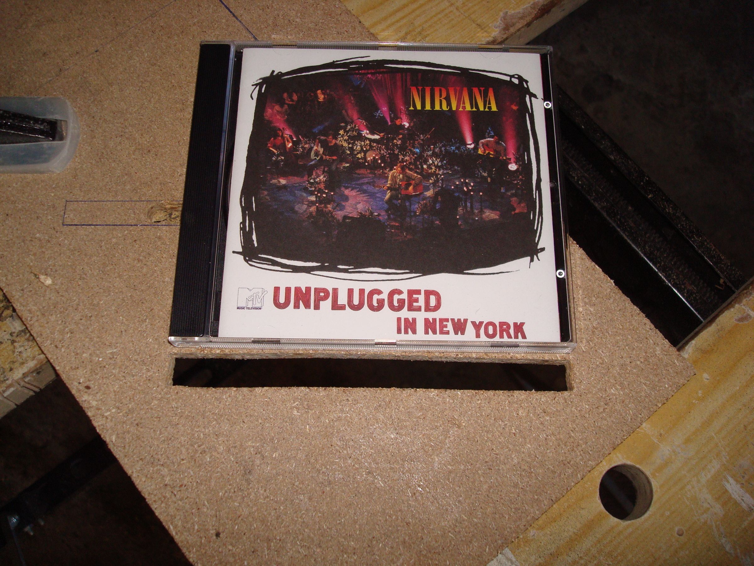 Ishelf - Apple Coverflow Inspired Cd Stand : 7 Steps (with Pictures ...