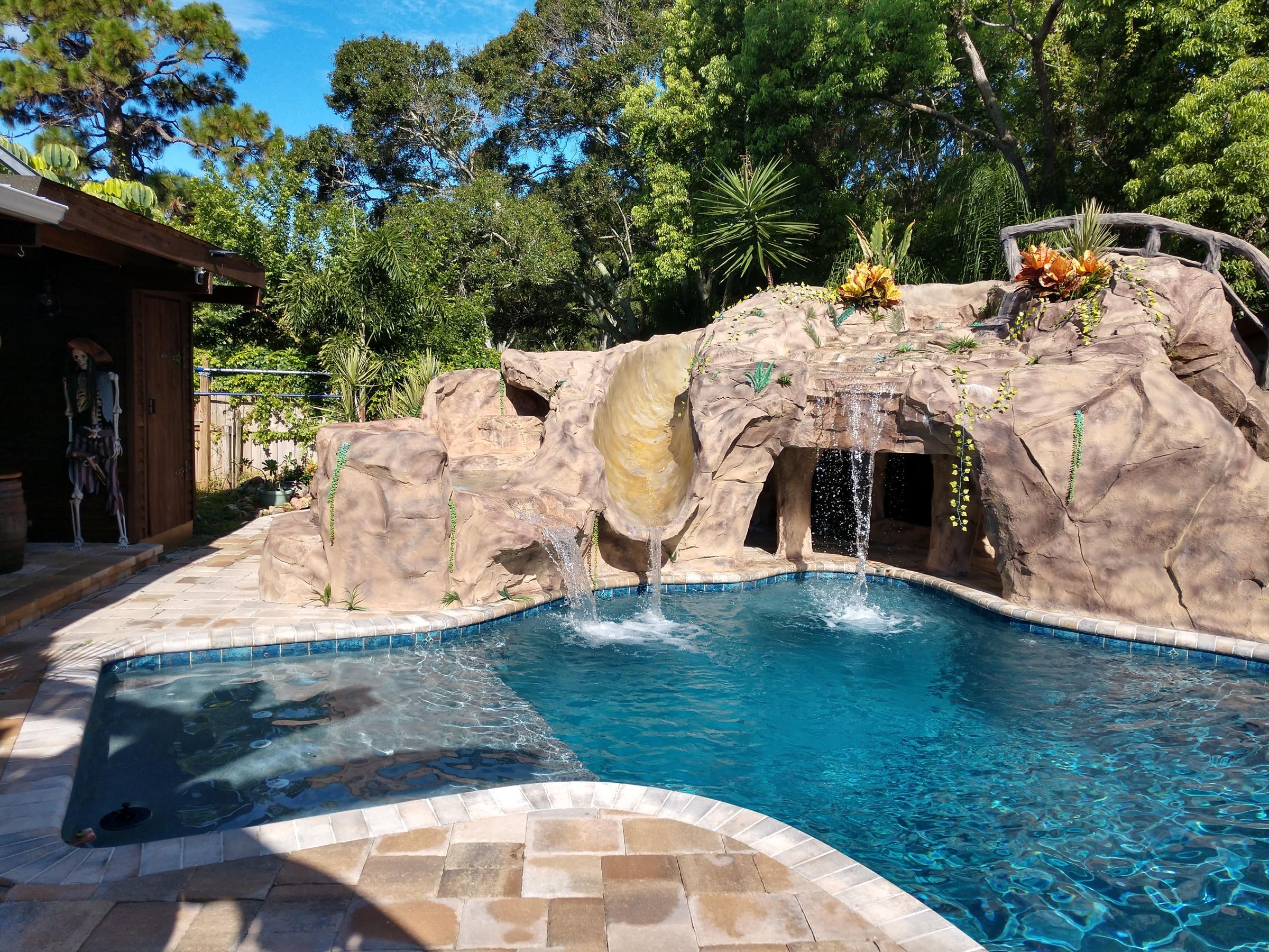 Backyard Pool Grotto With Slide and Hot Tub. : 8 Steps (with Pictures ...