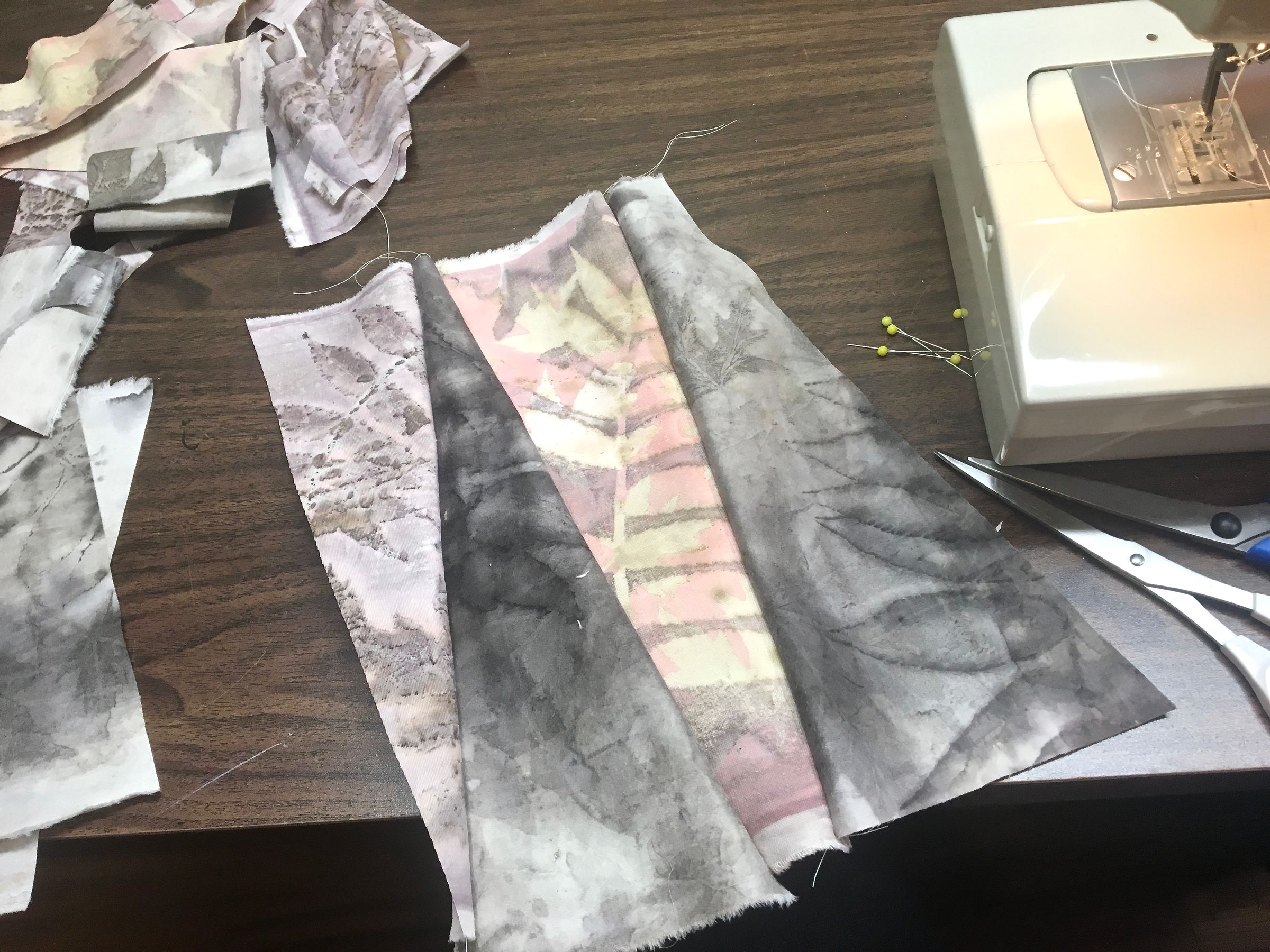 Lovely Leaf-Printed Art Quilt : 20 Steps (with Pictures) - Instructables