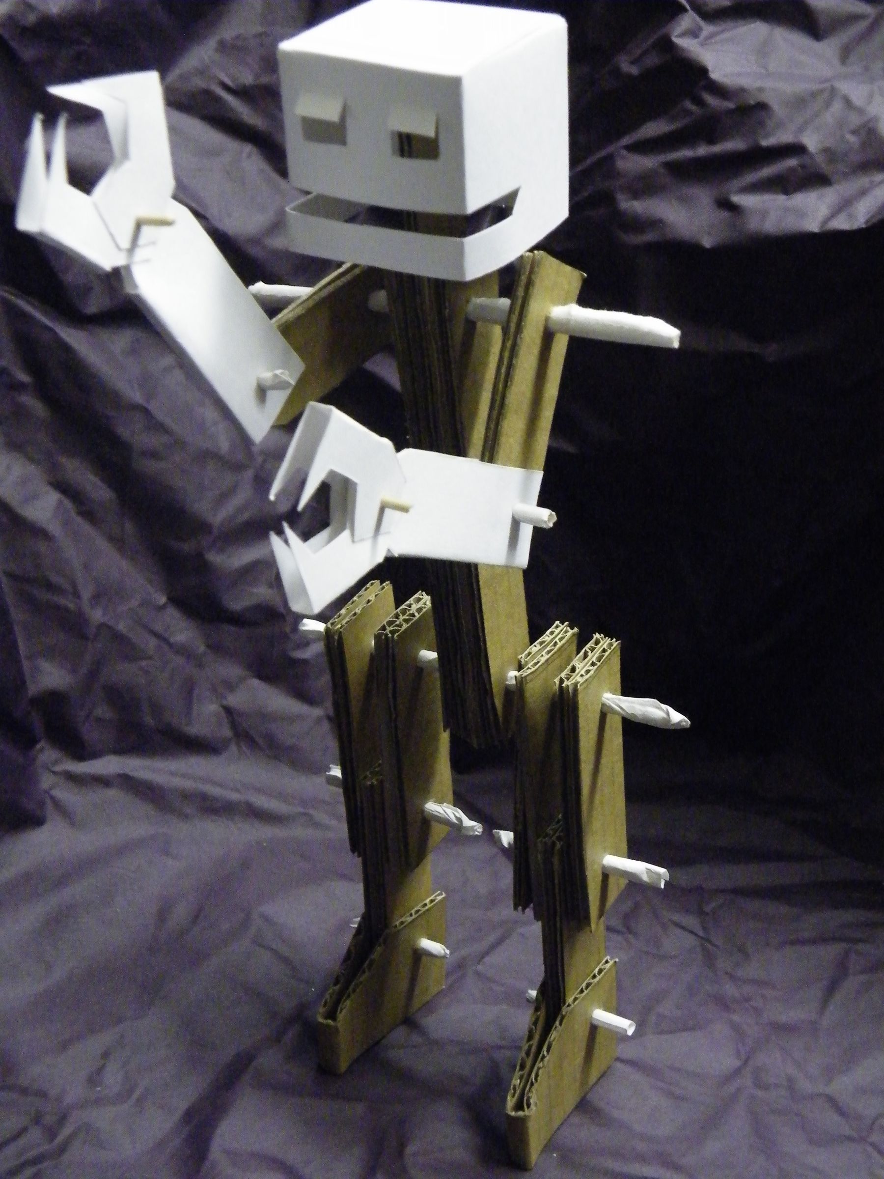The Glueless, Poseable Cardboard Robot. : 7 Steps (with Pictures ...