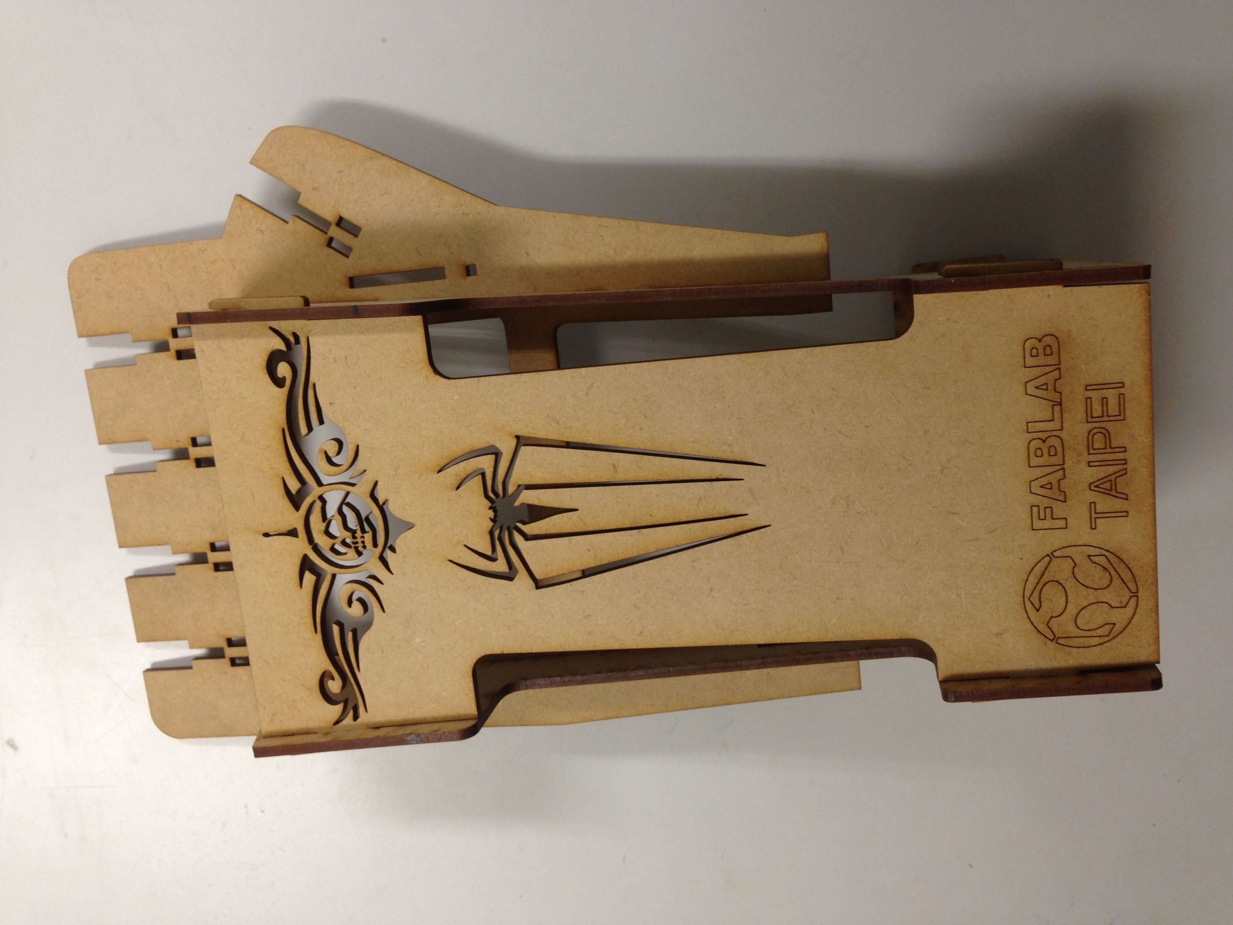Laser-cut Mechanical Claw : 6 Steps (with Pictures) - Instructables