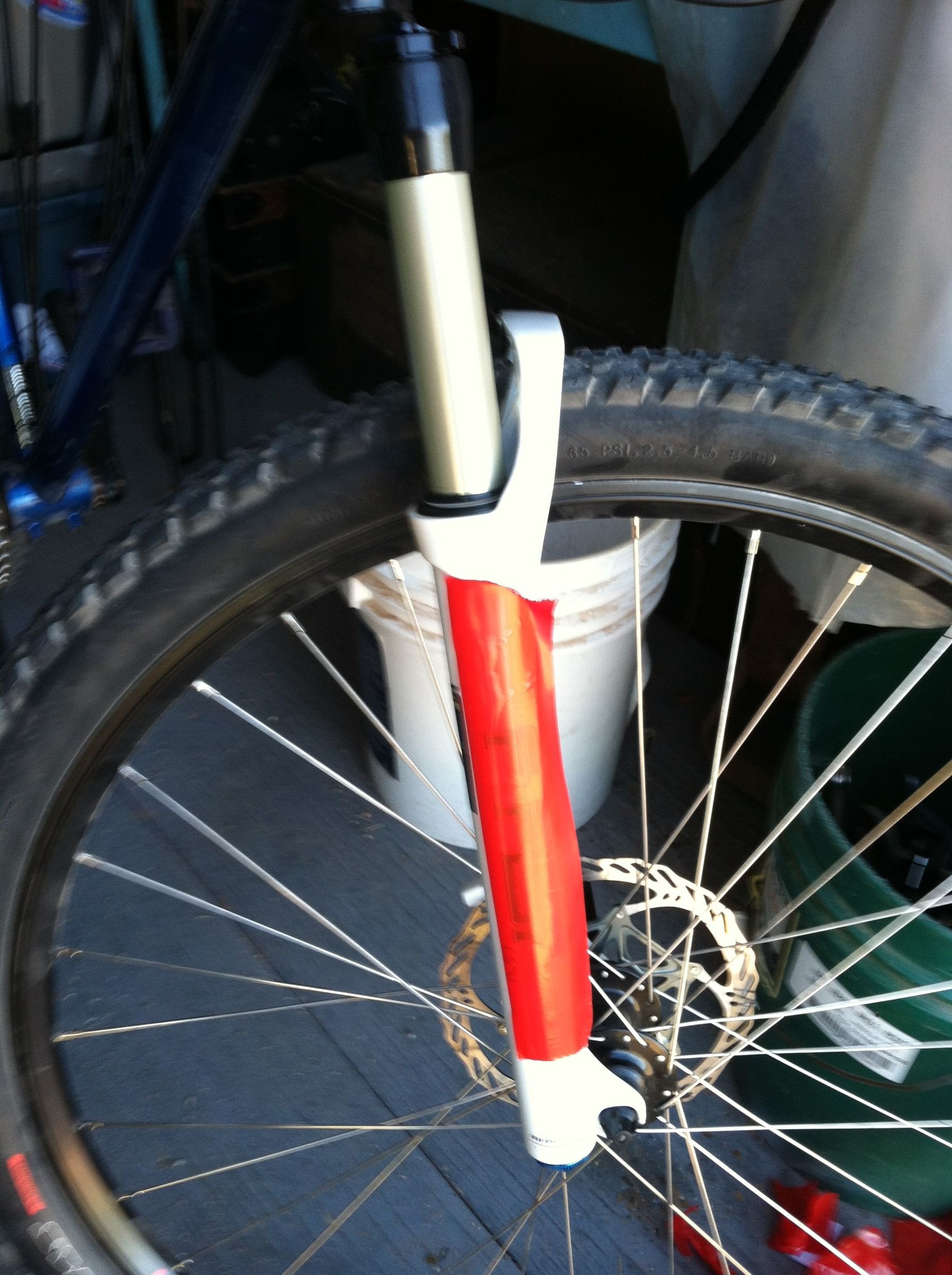 Bike Fork Graphics Removal : 8 Steps (with Pictures) - Instructables